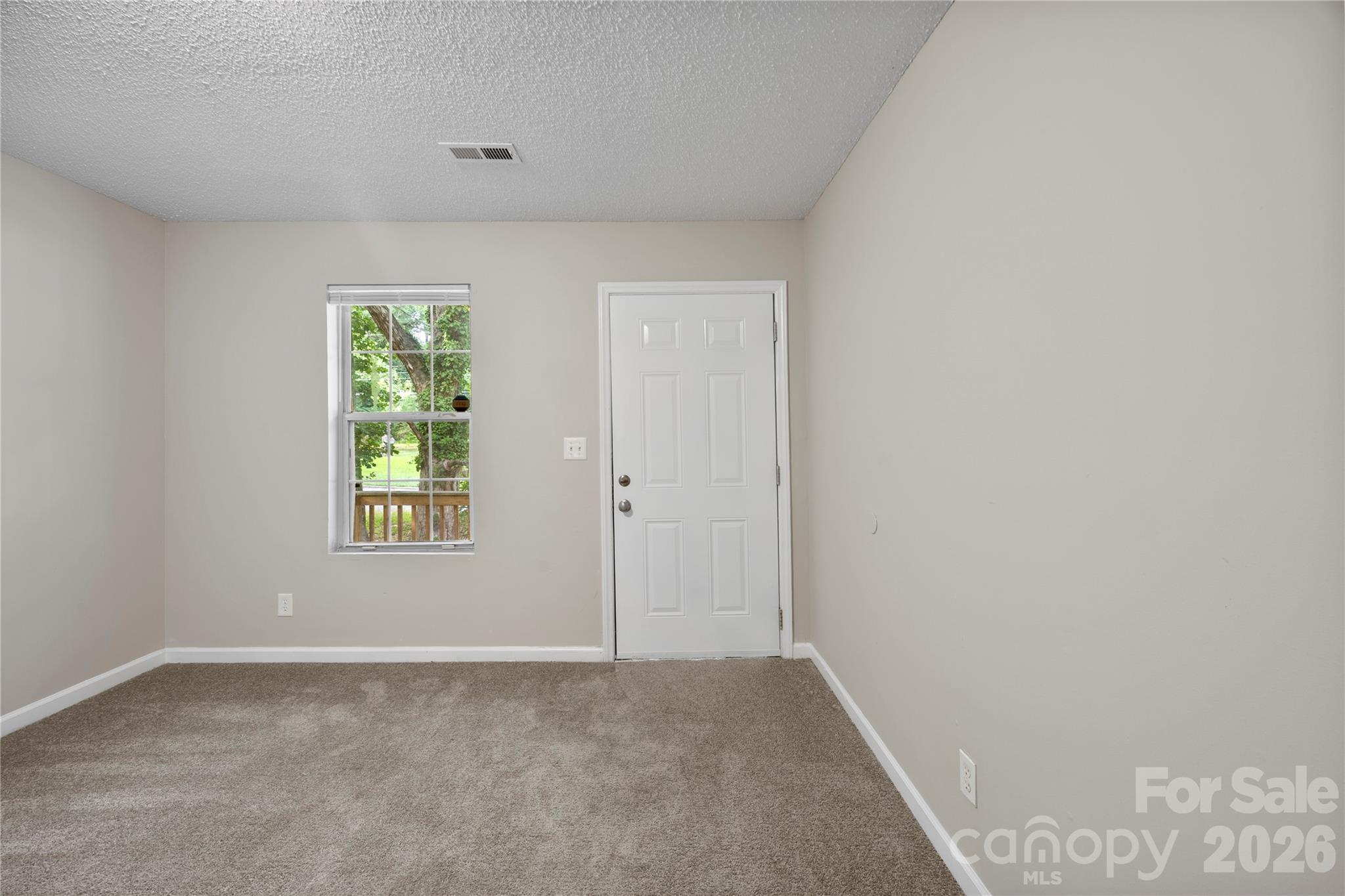 Photo 2 of 4525 Rolling Hill Drive, Charlotte, NC