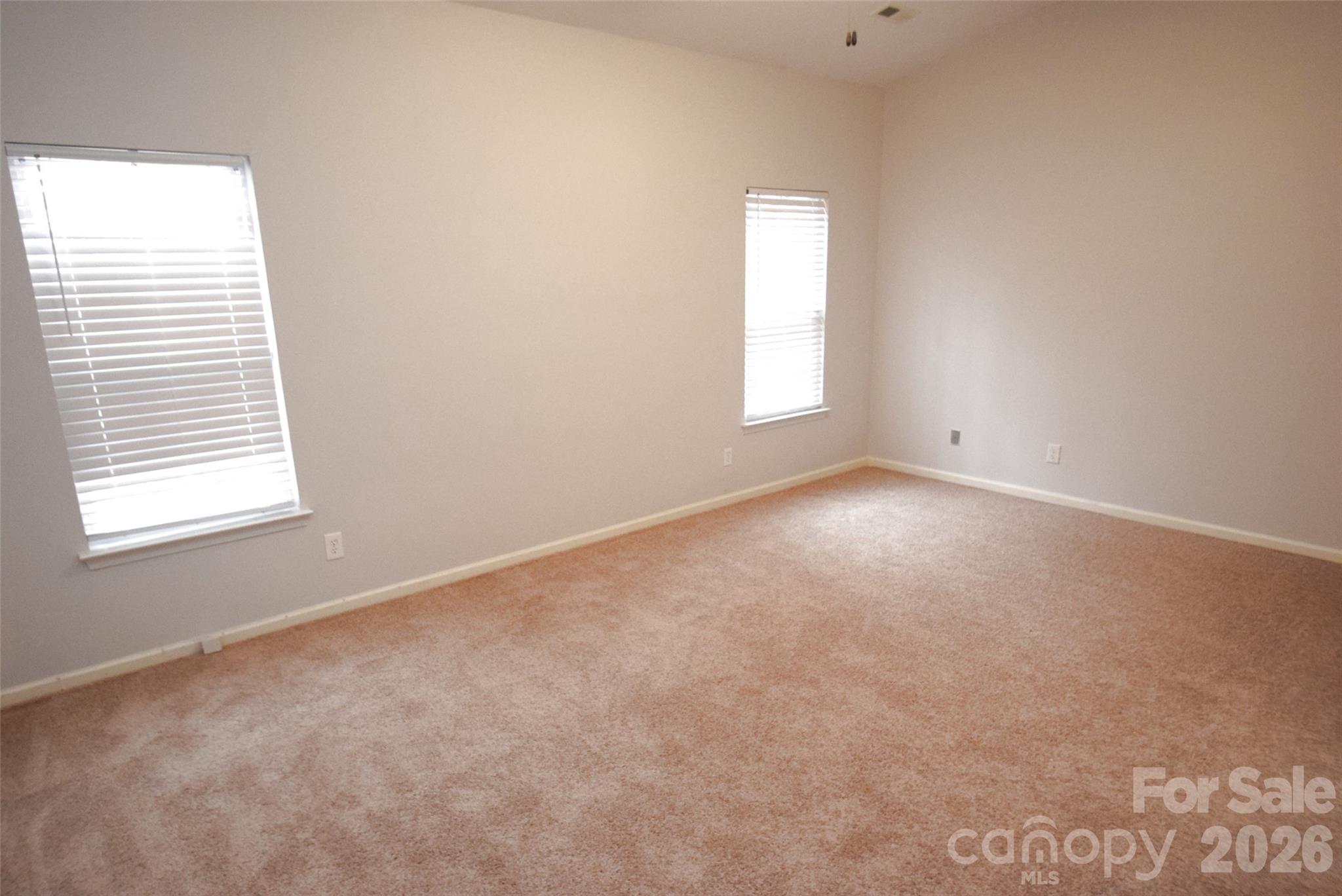 Photo 18 of 10214 Stoneykirk Lane, Charlotte, NC