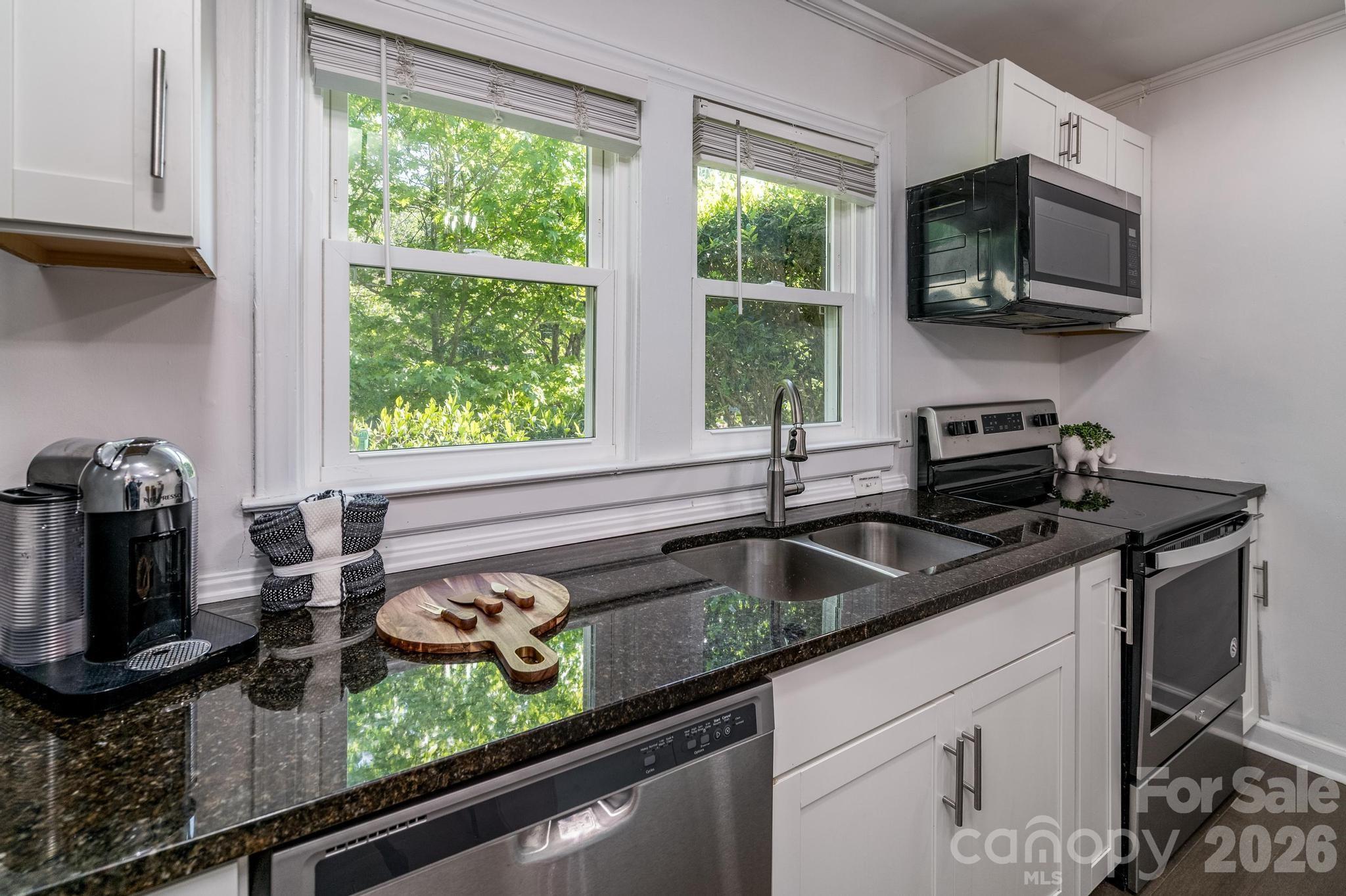 Photo 41 of 3828 Oakwood Road, Charlotte, NC