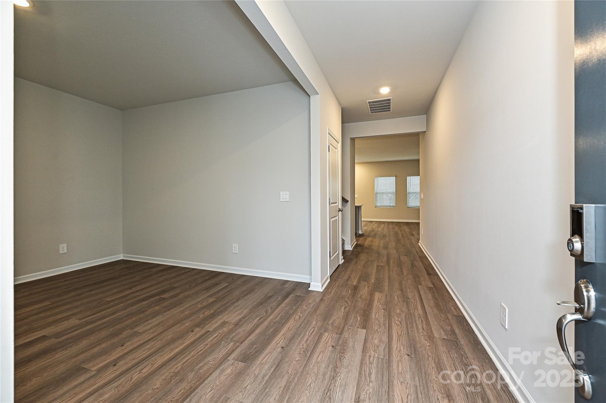 2101 Sunflower Circle, Newton, NC - photo 2 of 21