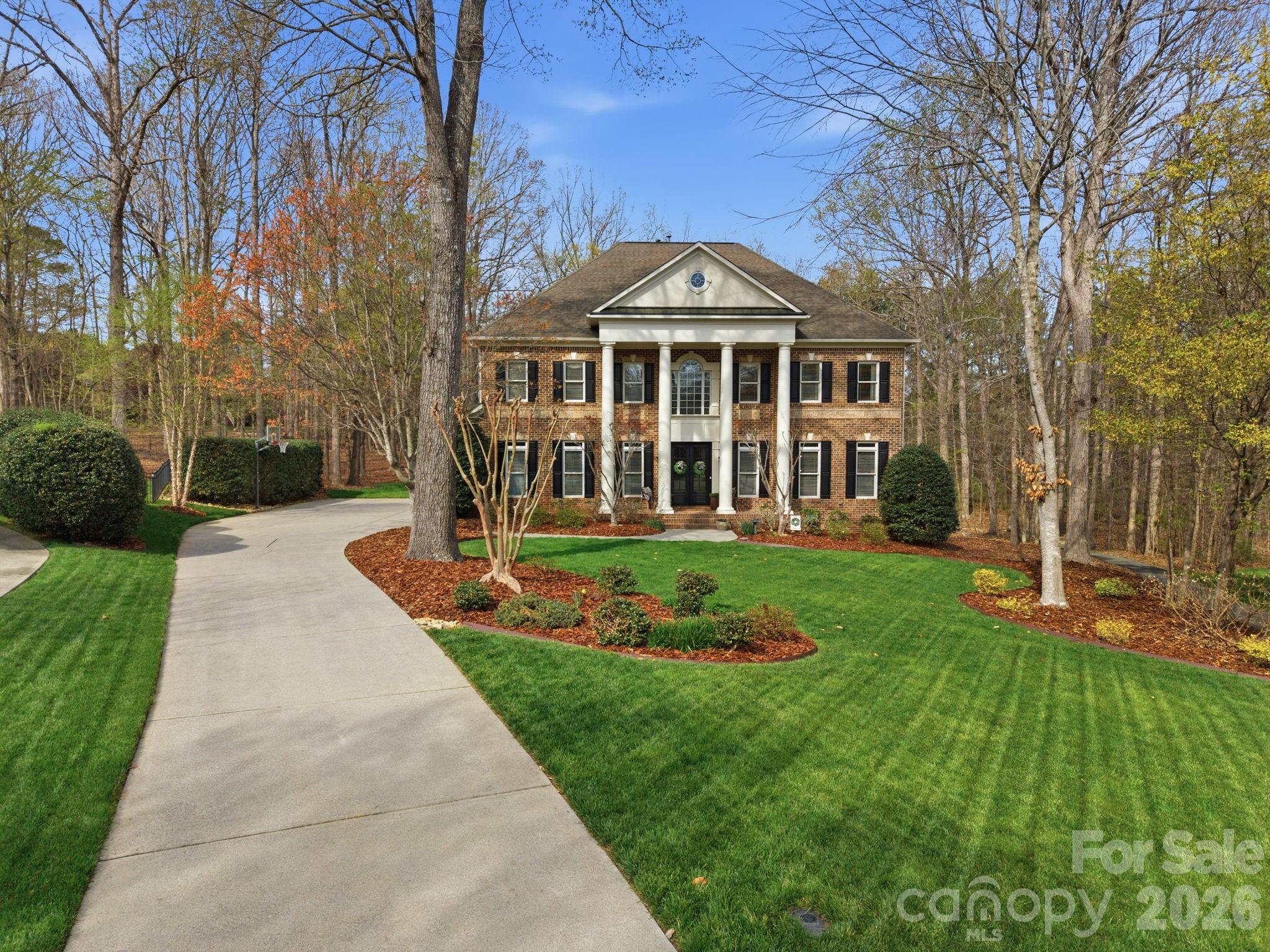 1802 Summit View Place, Waxhaw, NC - photo 2 of 44