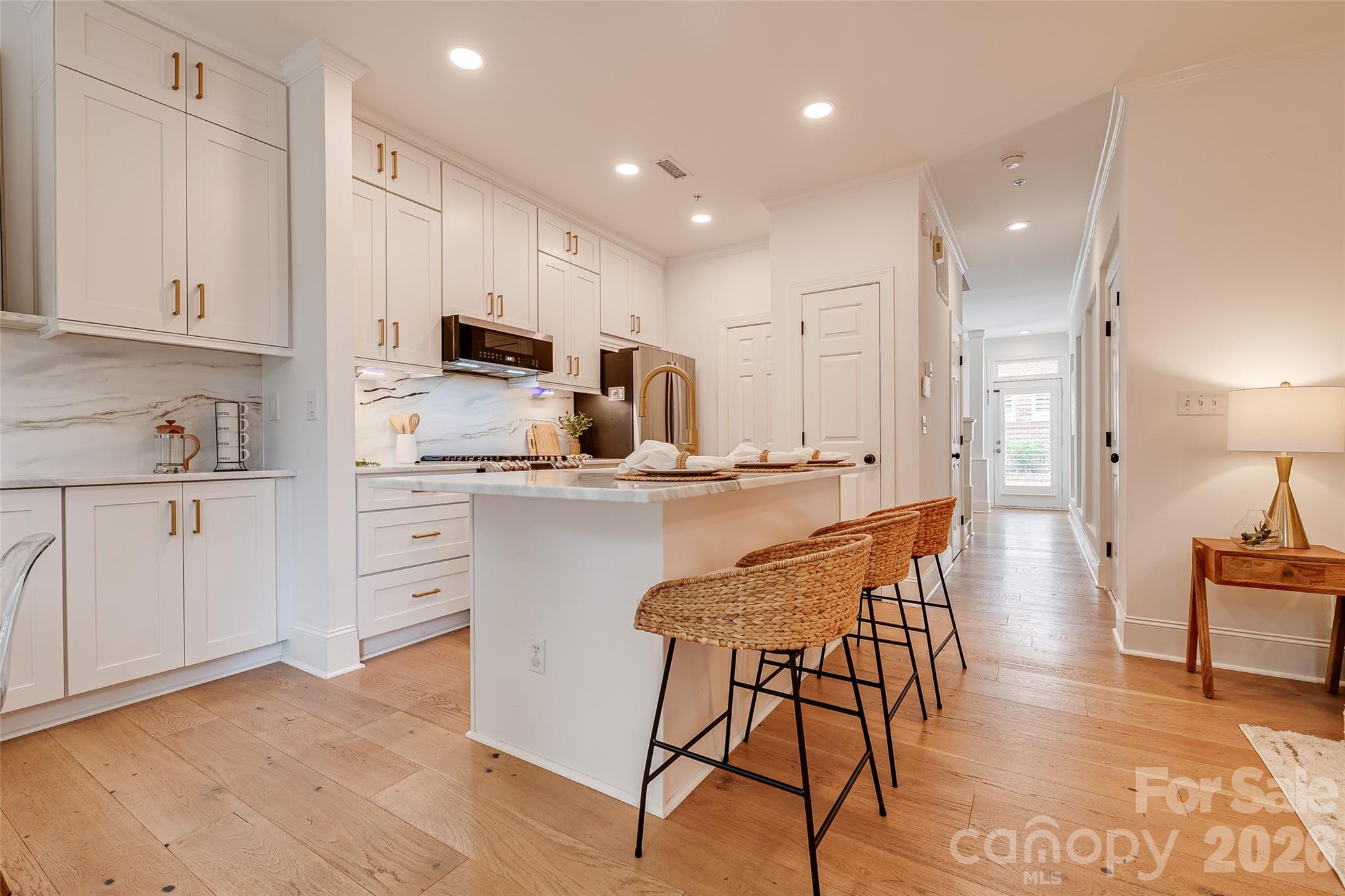 Photo 4 of 937 Park Slope Drive, Charlotte, NC