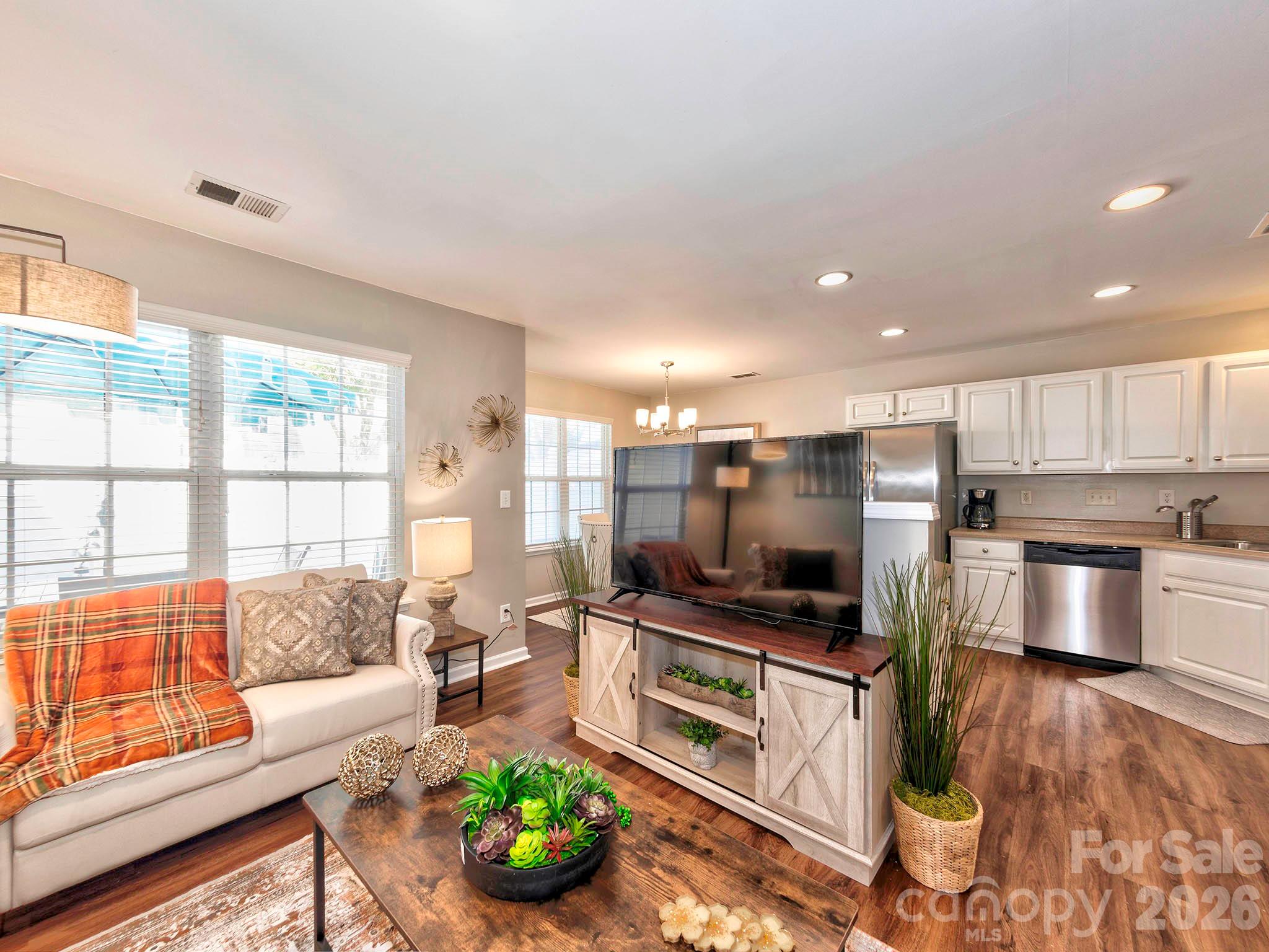 Photo 5 of 11316 Morgan Valley Lane, Charlotte, NC