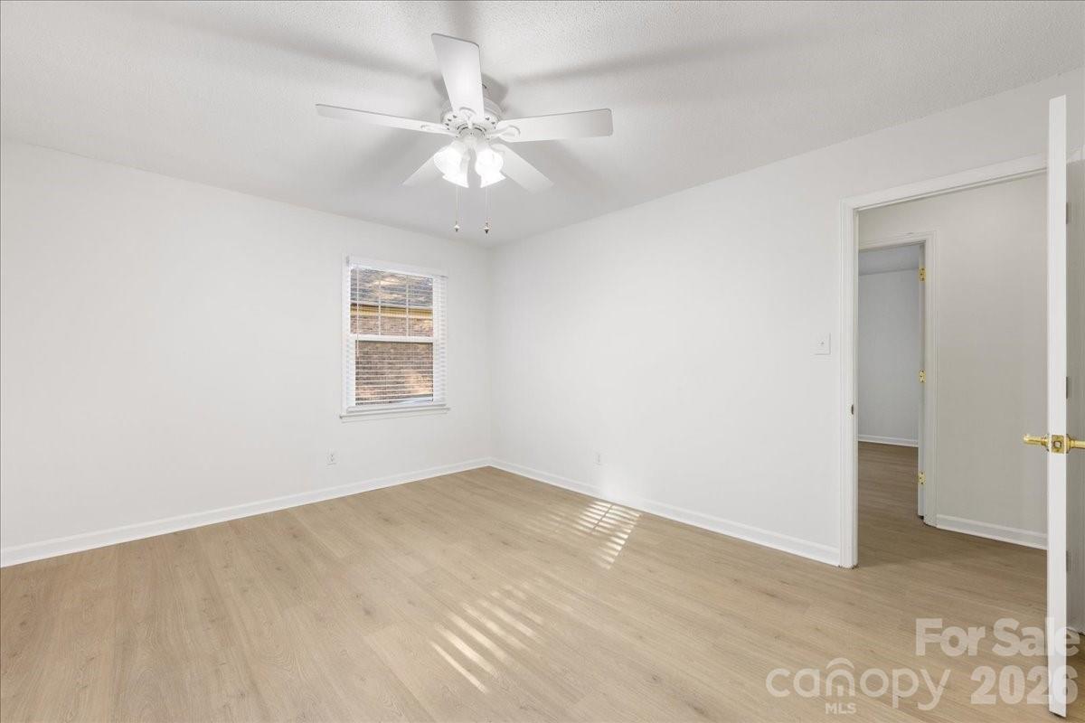 Photo 17 of 1840 Stoneyridge Drive, Charlotte, NC