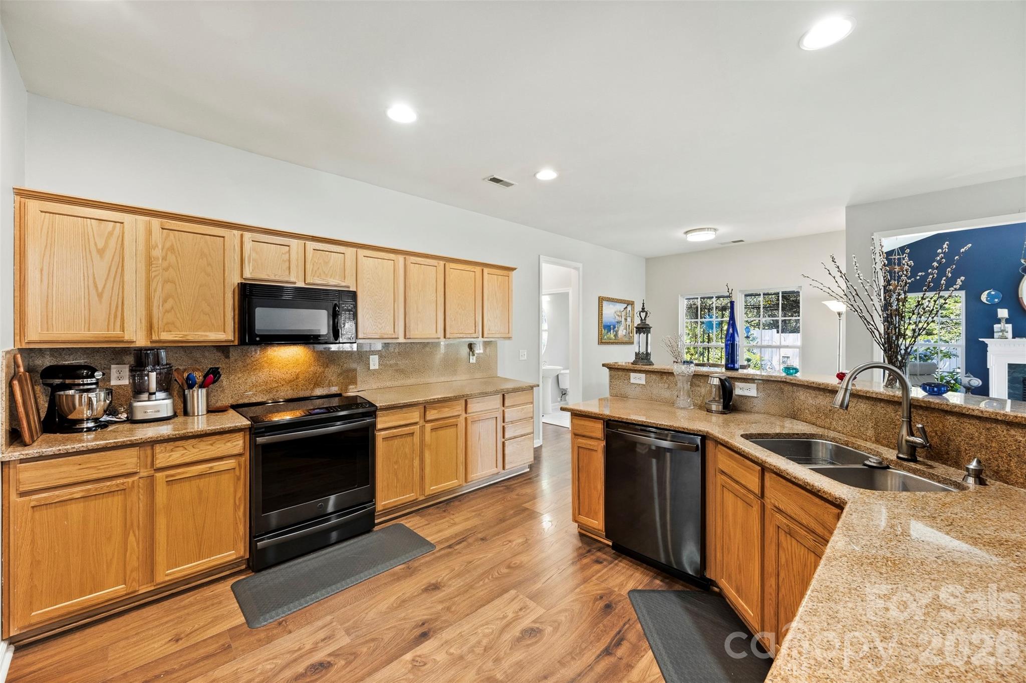 Photo 15 of 11719 Royal Castle Court, Charlotte, NC
