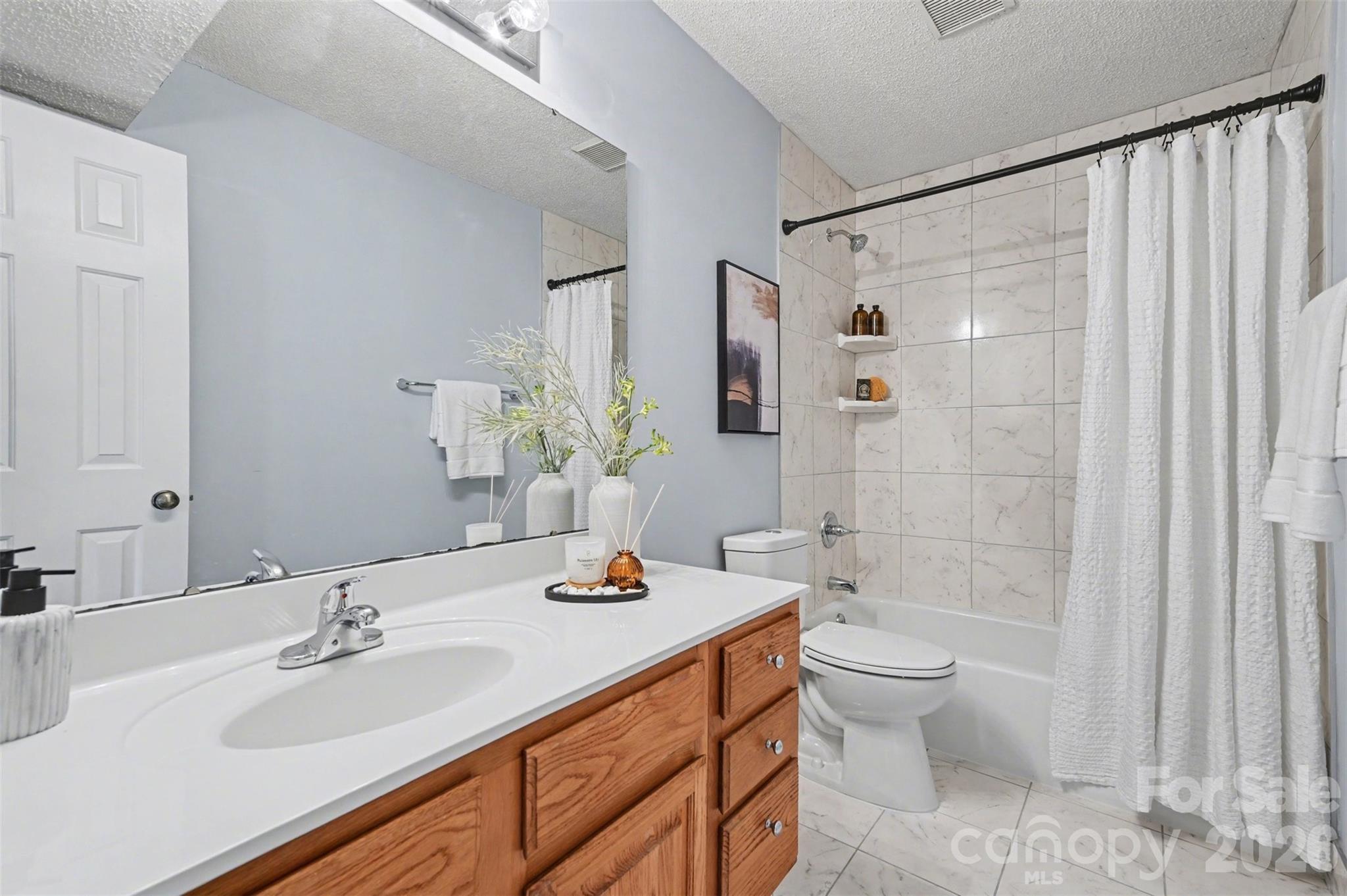 Photo 9 of 5866 Harris Grove Lane, Charlotte, NC