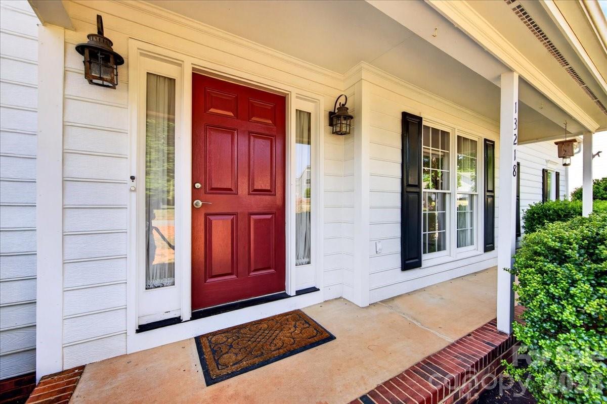 Photo 3 of 13218 Willow Breeze Lane, Huntersville, NC