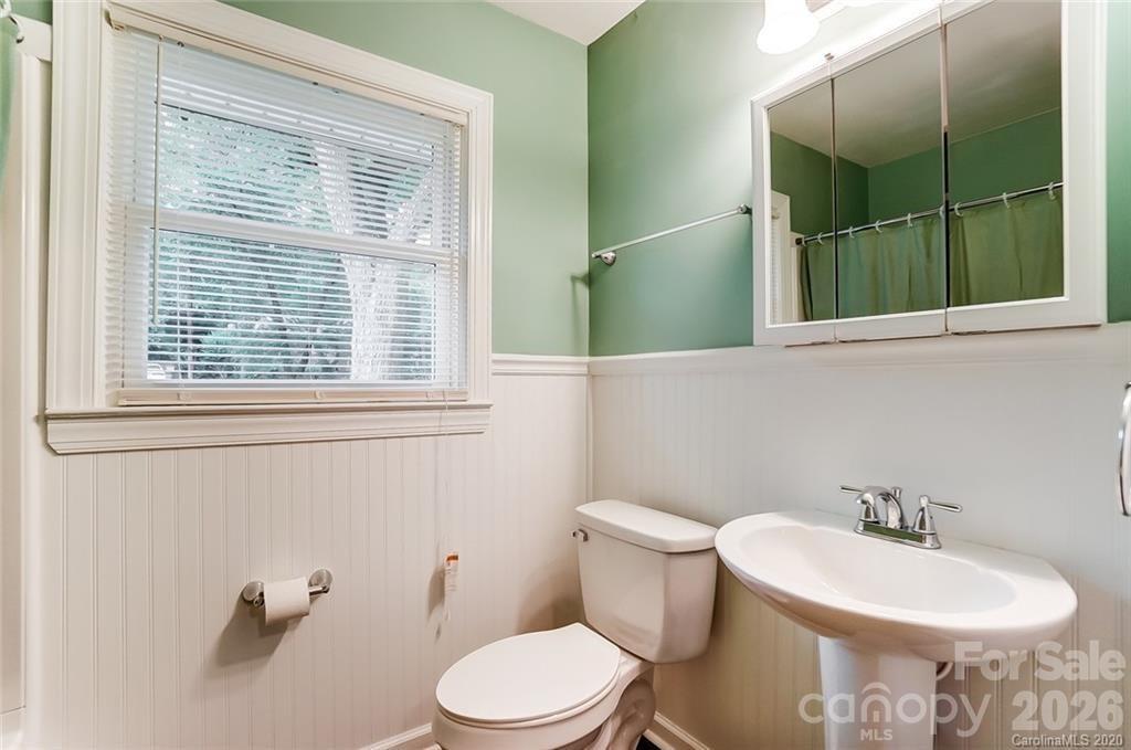 Photo 20 of 3443 Airlie Street, Charlotte, NC