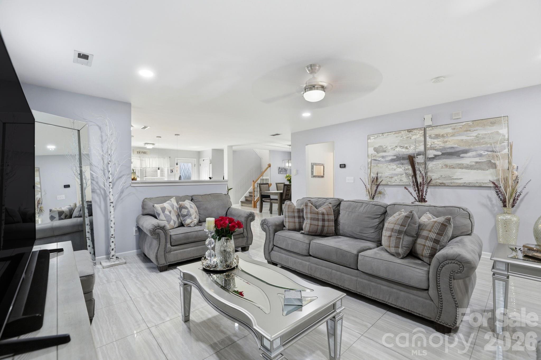 Photo 11 of 14227 Lake Crossing Drive, Charlotte, NC