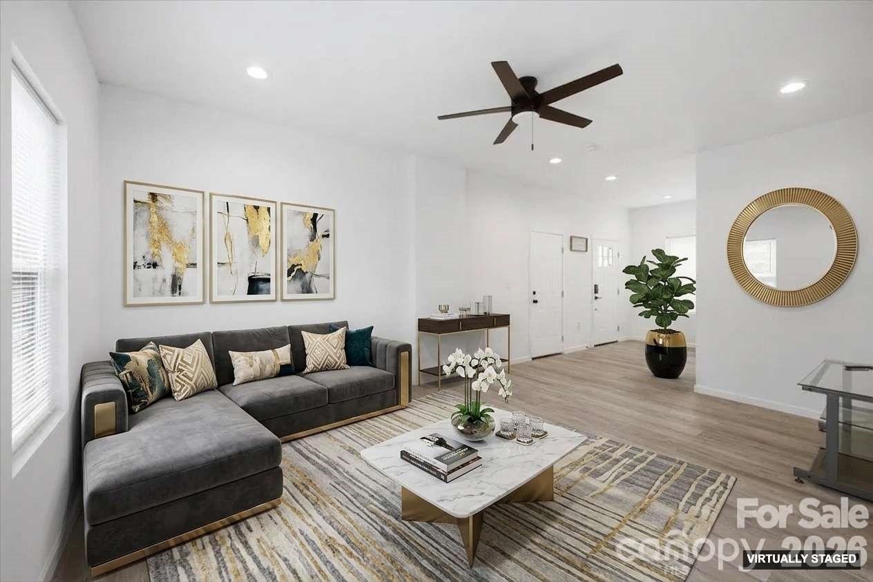Photo 3 of 1413 Hateras Avenue, Charlotte, NC