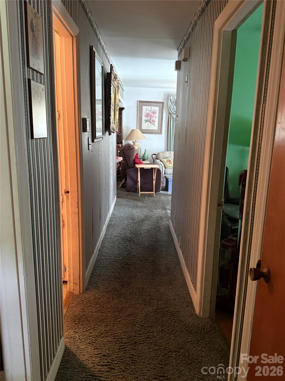 Photo 17 of 4410 Birkdale Drive, Charlotte, NC