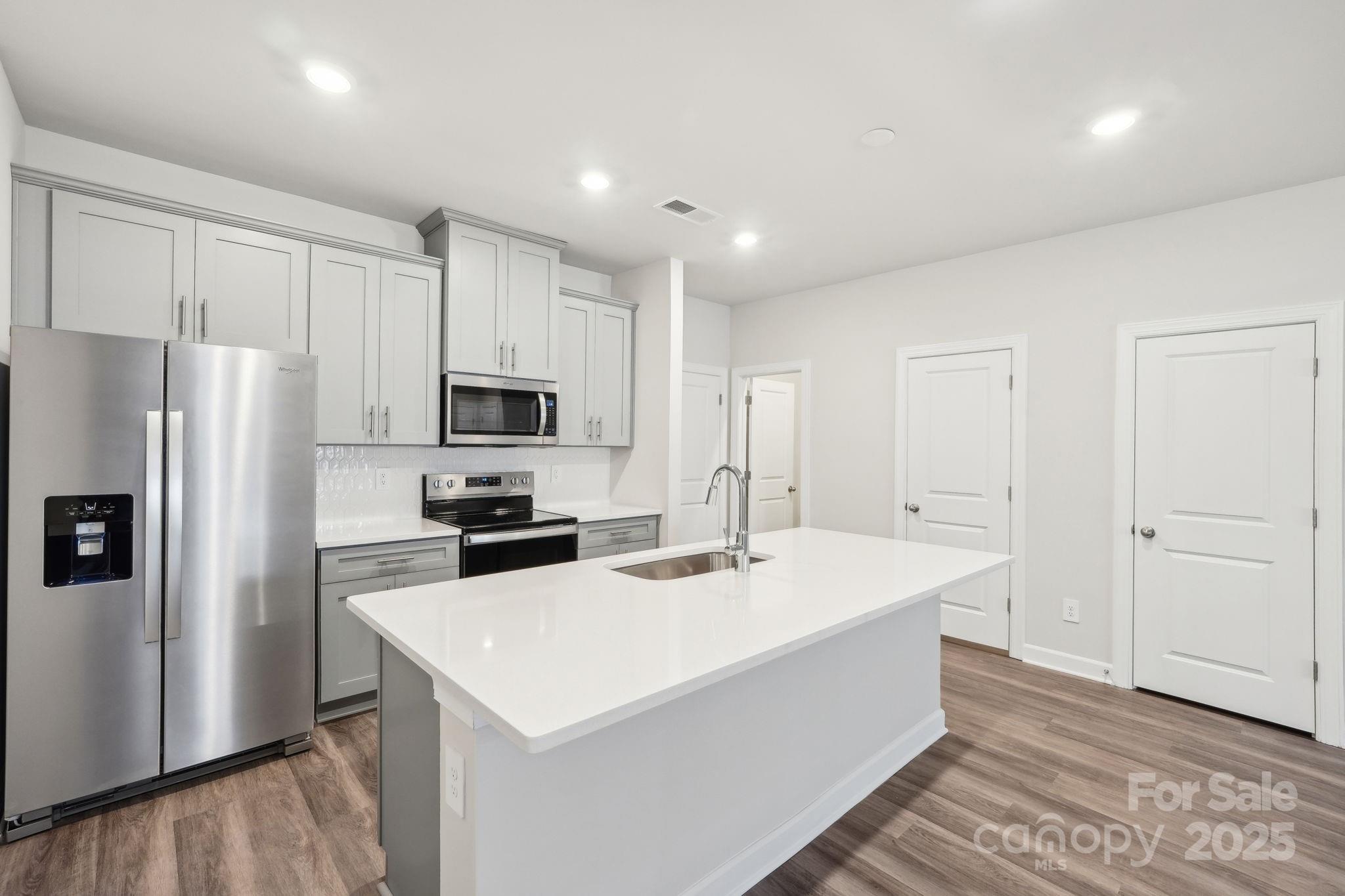 124 Utility LaneD, Mooresville, NC - photo 11 of 28