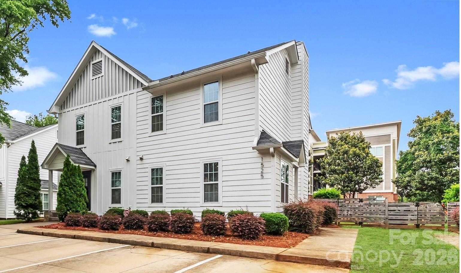 Home for sale at 1525 Briar Creek RoadB, Charlotte, NC — photo 1 of 19
