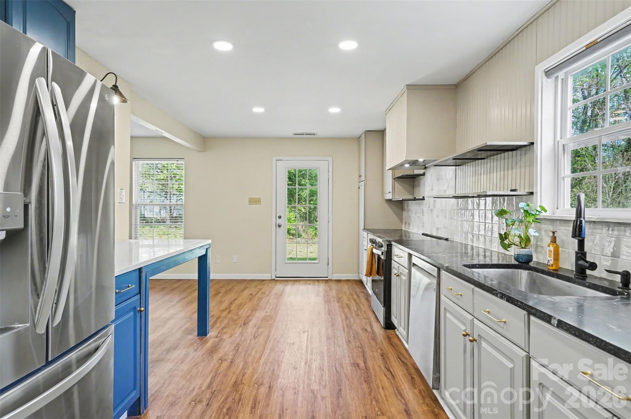 Photo 12 of 2648 Stream Bank Drive, Charlotte, NC
