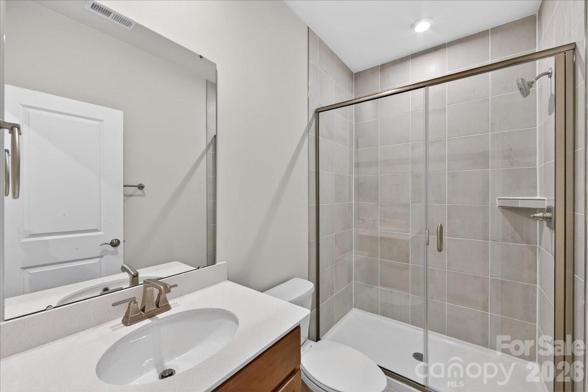 Photo 10 of 7925 Cedarsmith Court, Charlotte, NC