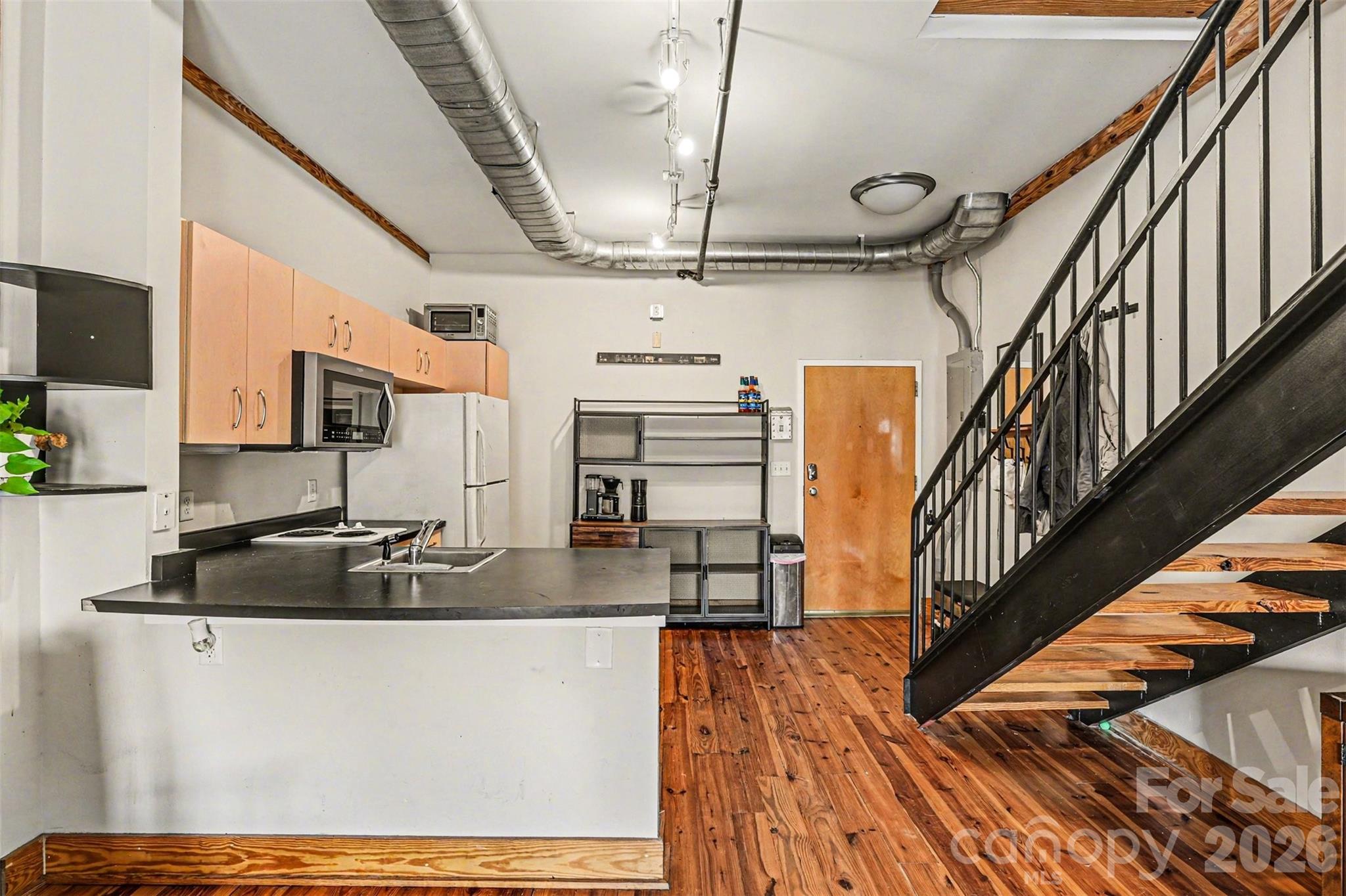 Photo 9 of 3205 N Davidson Street202, Charlotte, NC