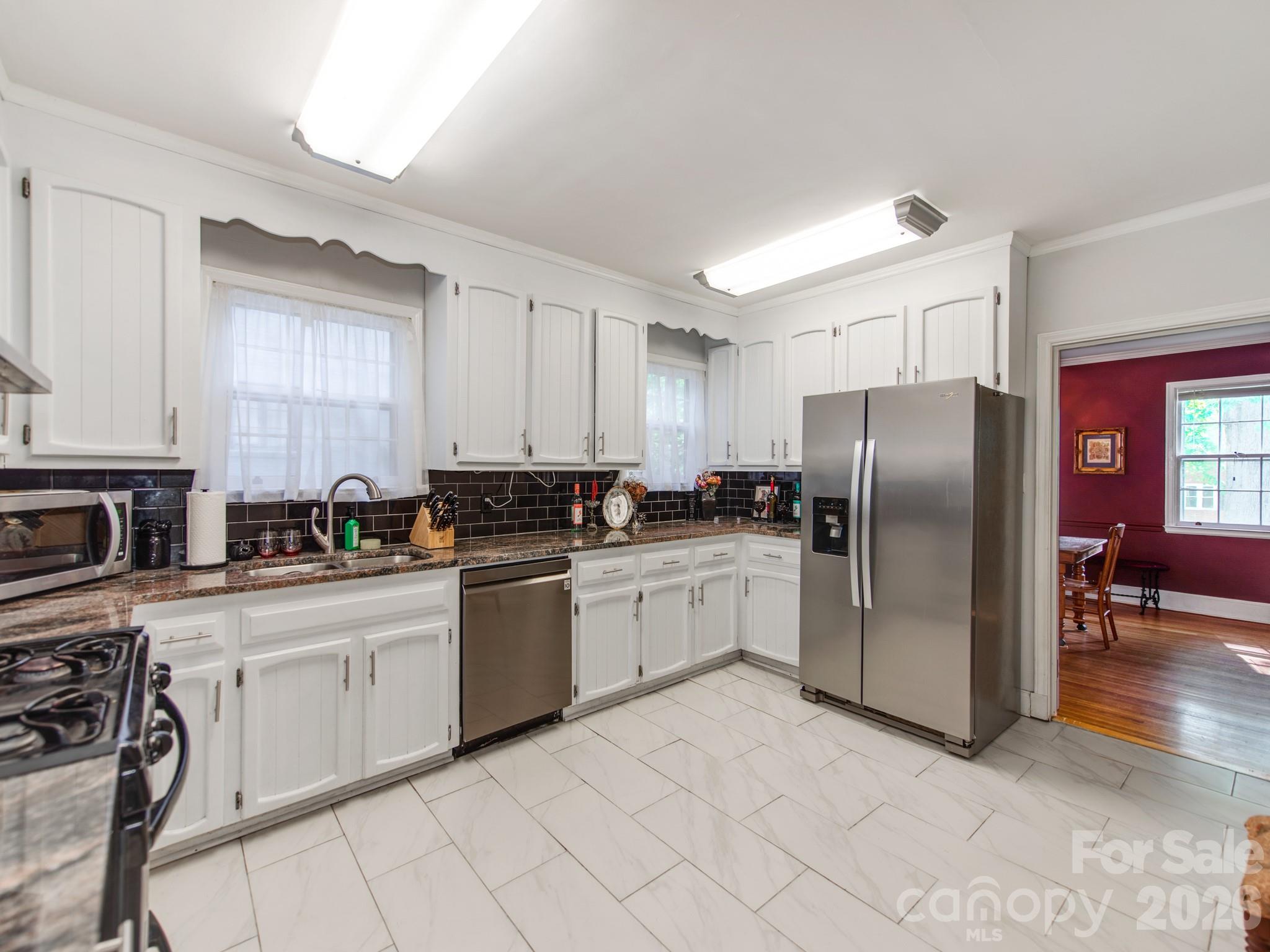 1209 Oakwood Avenue, Gastonia, NC - photo 12 of 34