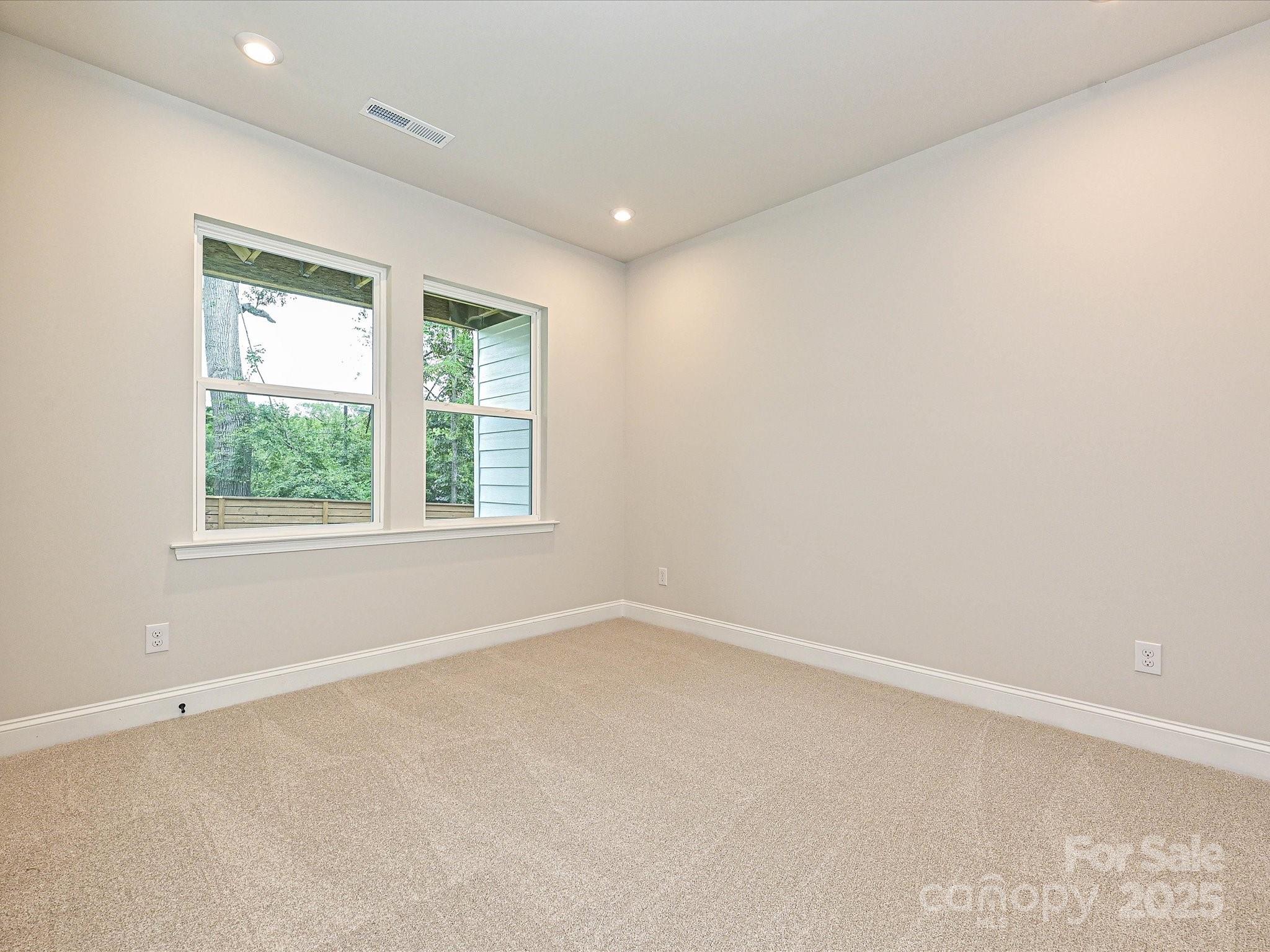 Photo 15 of 8034 Cedarsmith Court, Charlotte, NC