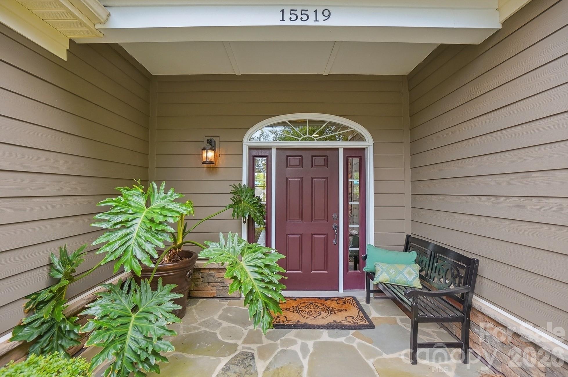 Photo 3 of 15519 Lake Ridge Road, Charlotte, NC