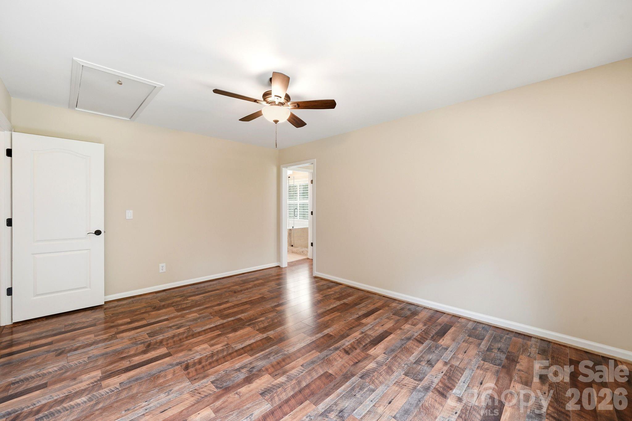 Home for sale at 6821 Hollow Oak Drive, Charlotte, NC — photo 30 of 38