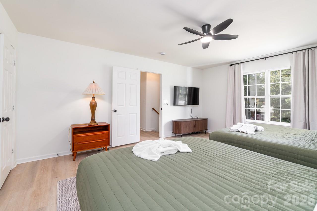 Photo 22 of 5229 Tarrywood Lane, Charlotte, NC
