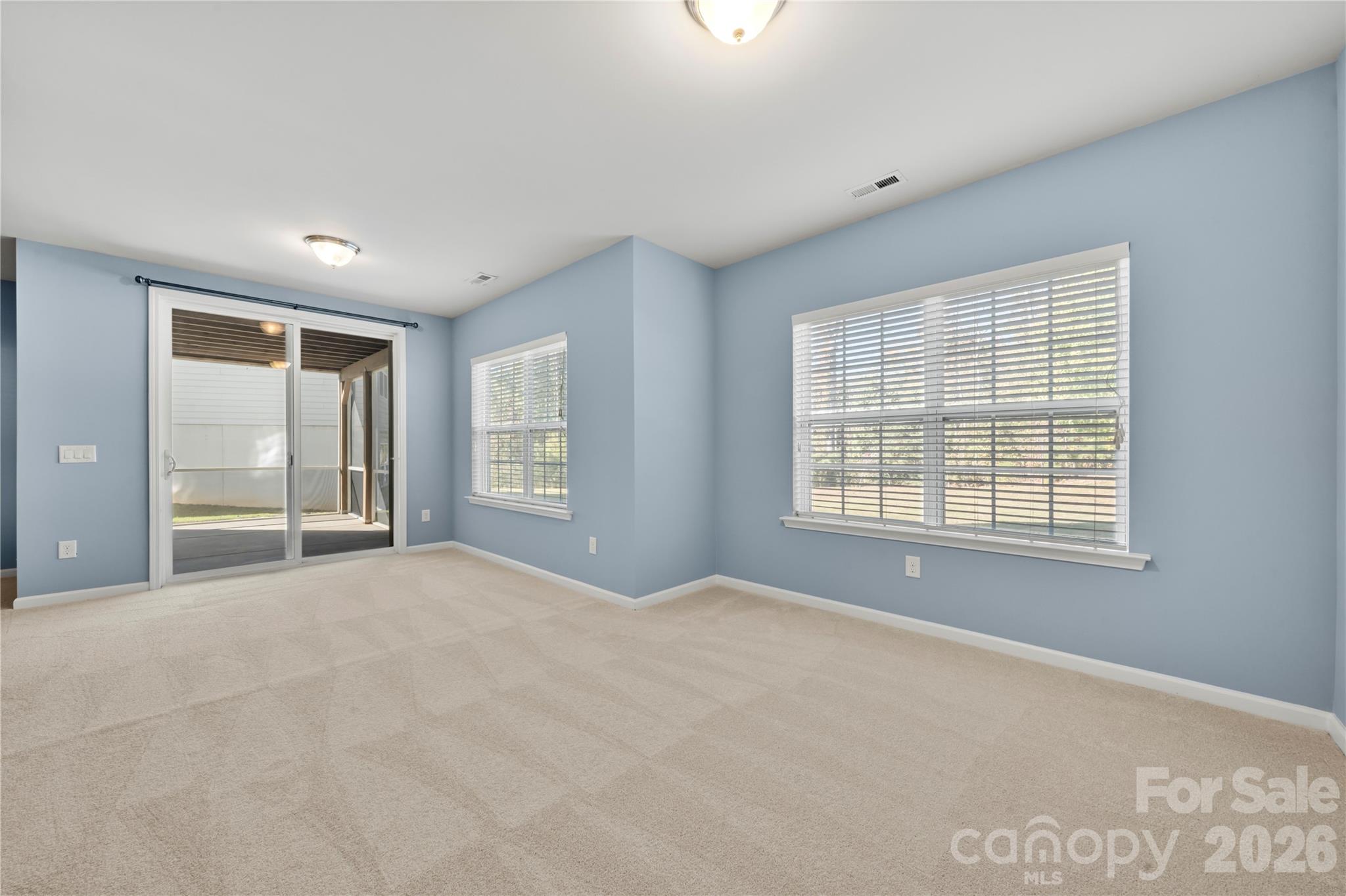 Photo 32 of 15504 Oleander Drive, Charlotte, NC