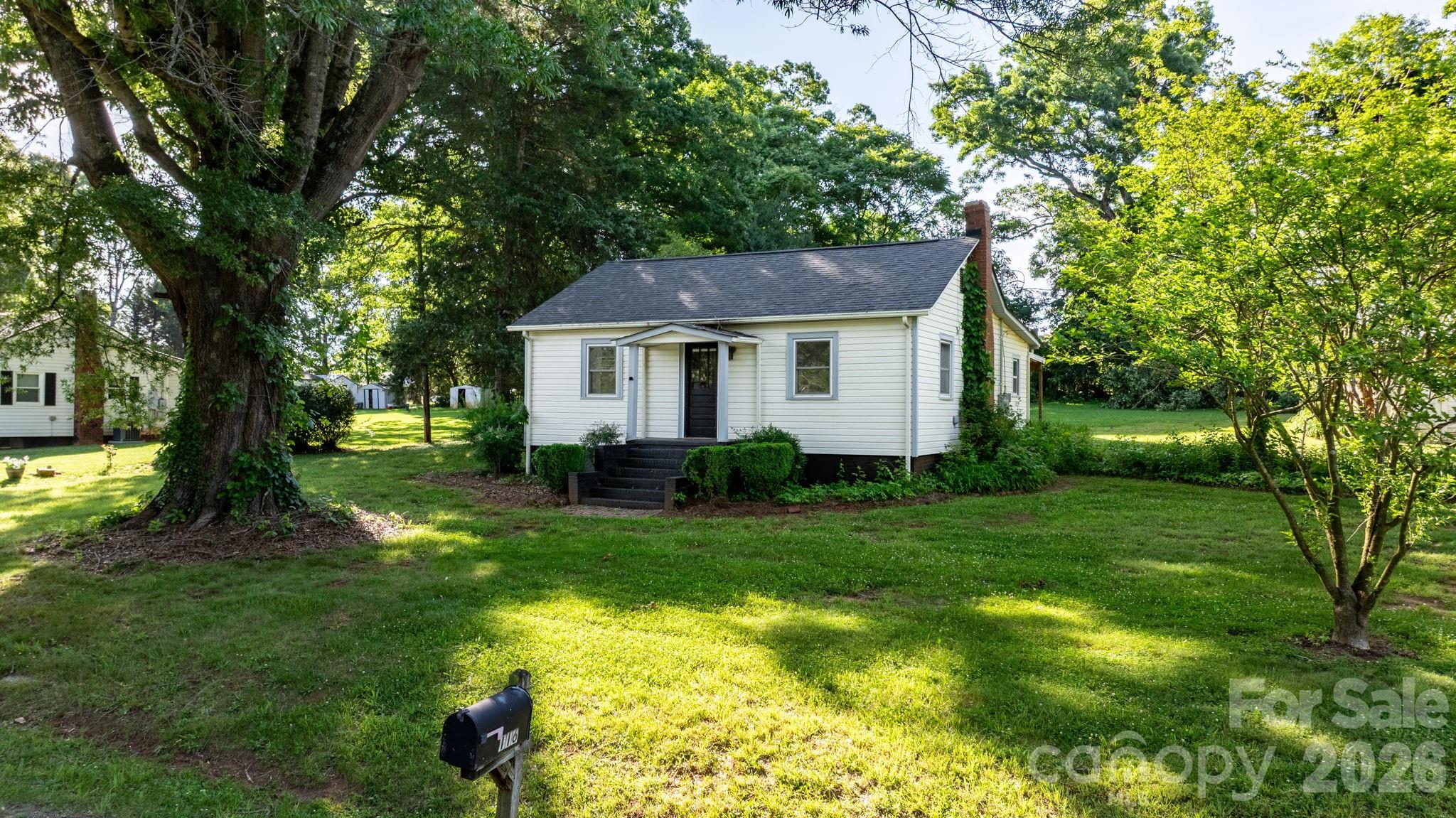 116 Barnes Lane, Stony Point, NC - photo 4 of 41