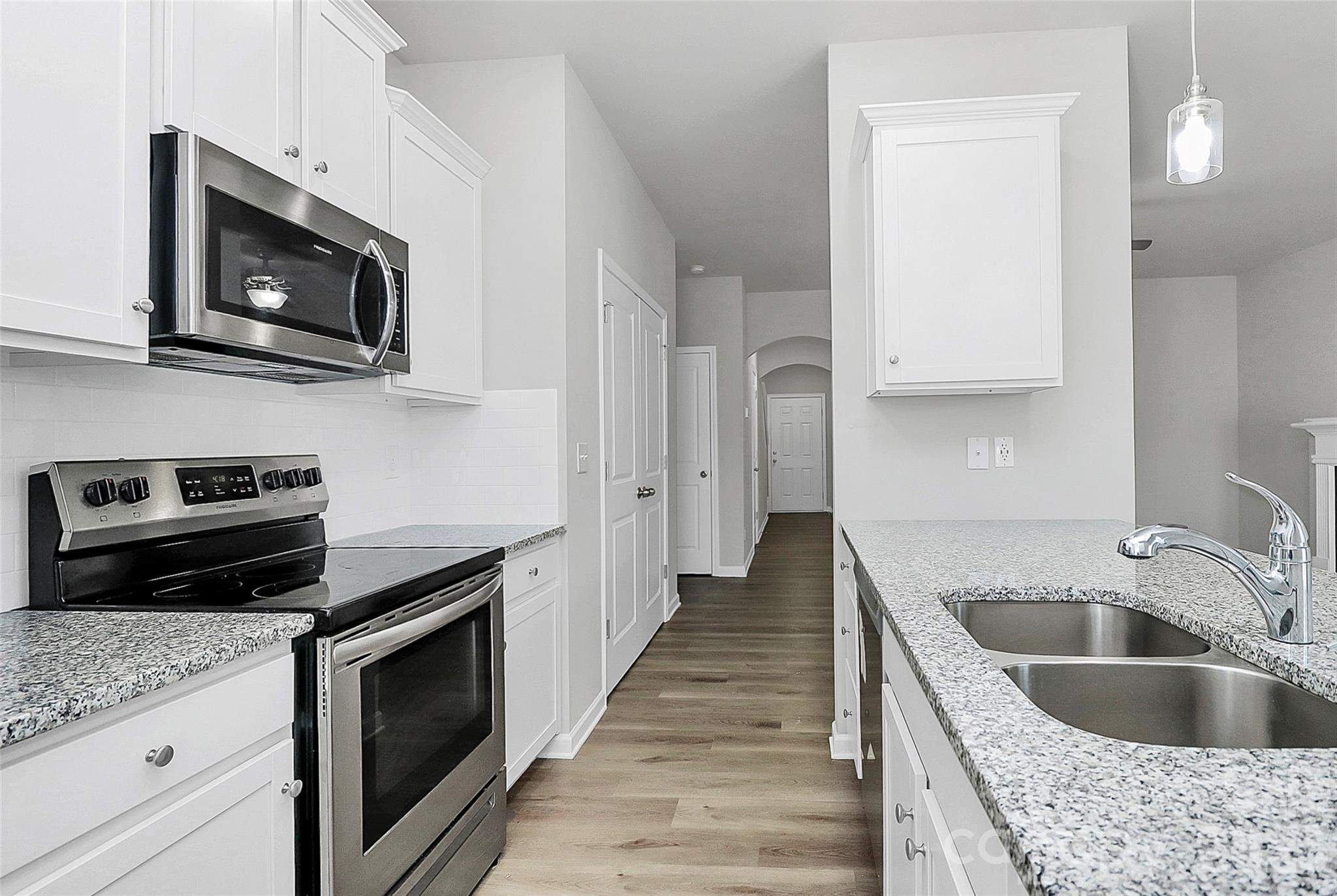 Photo 14 of 7113 Somerford Road, Charlotte, NC