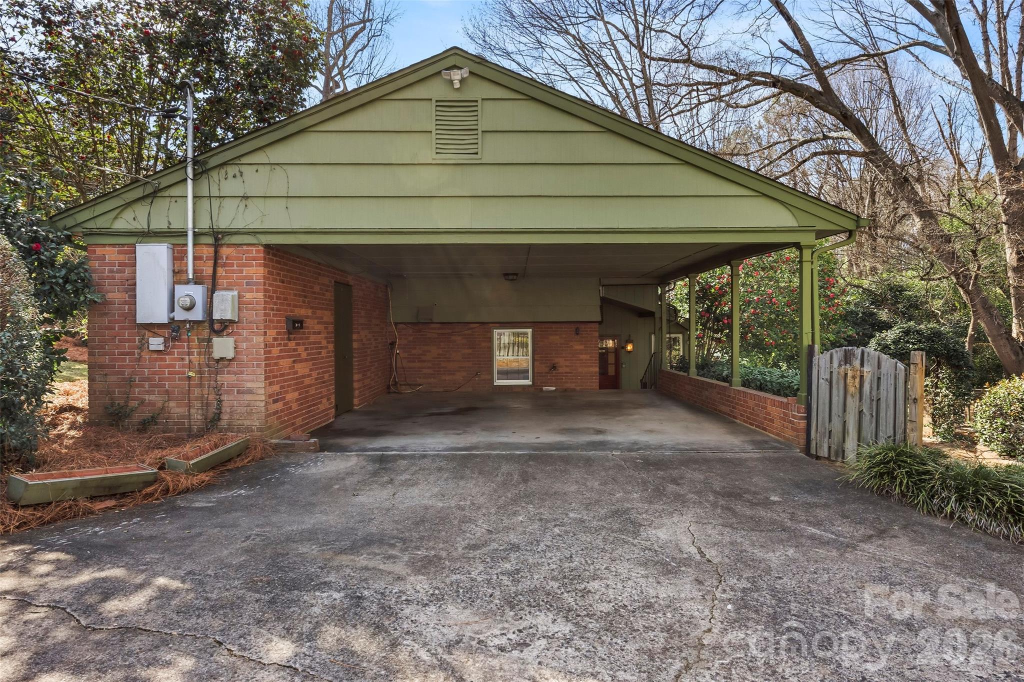 Photo 3 of 2968 Club Drive, Gastonia, NC