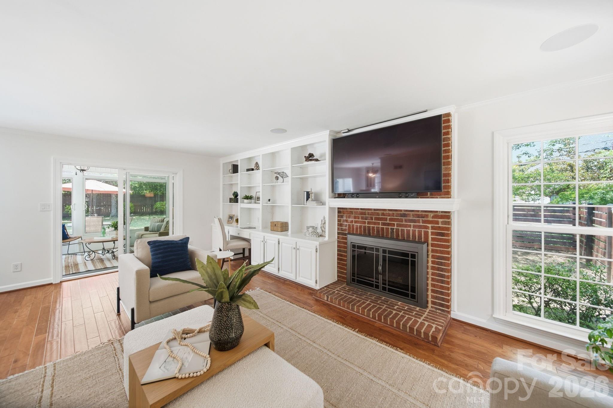 Home for sale at 5600 Carmel Station Avenue, Charlotte, NC — photo 18 of 47