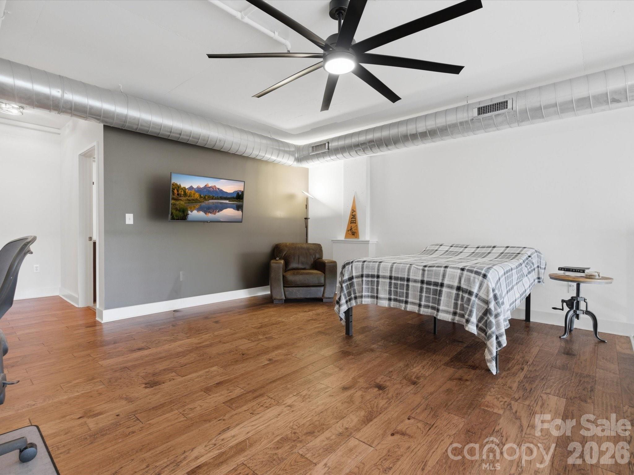 Photo 18 of 715 N Graham Street502, Charlotte, NC