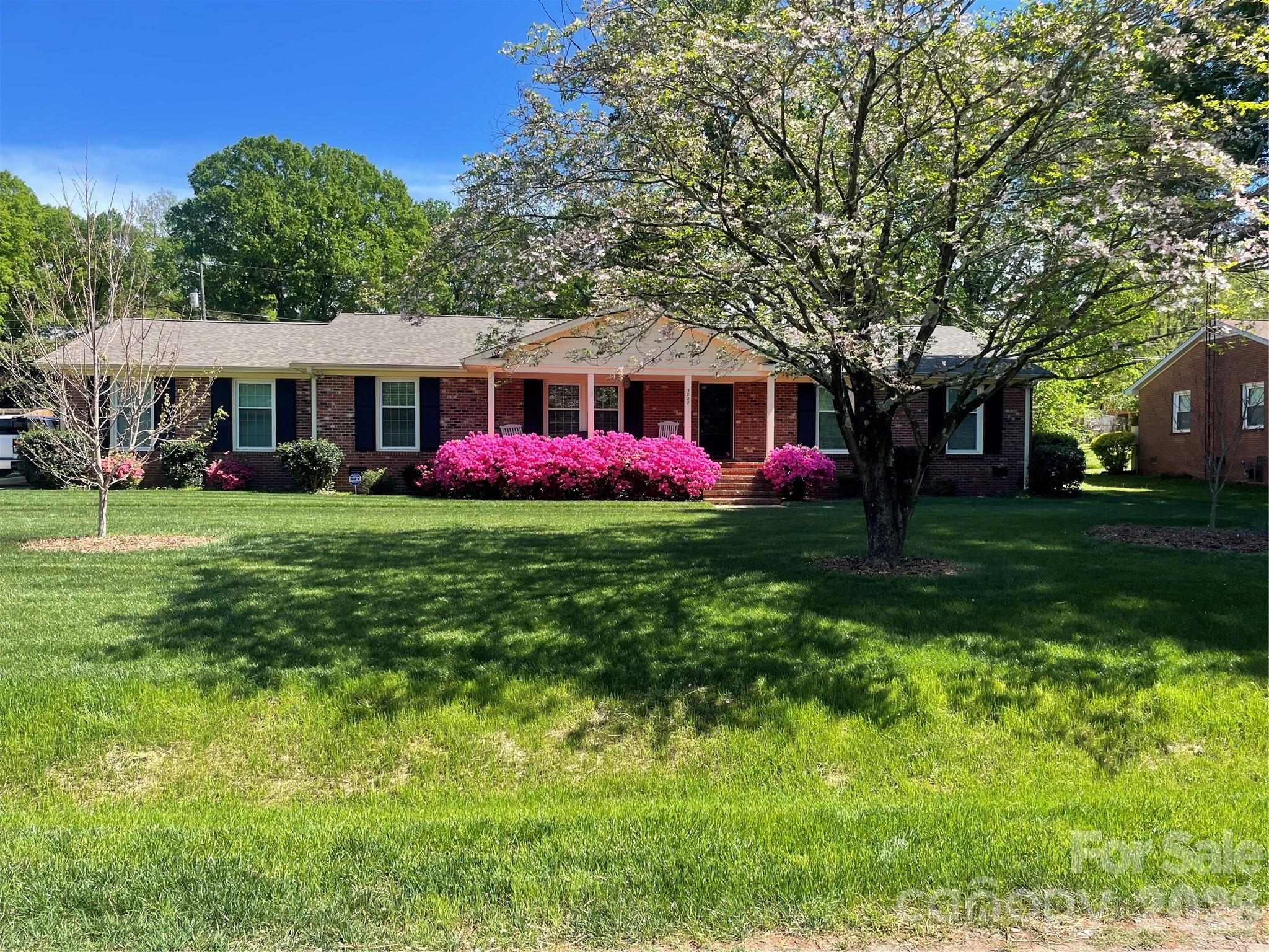 Photo 3 of 5022 Cheviot Road, Charlotte, NC