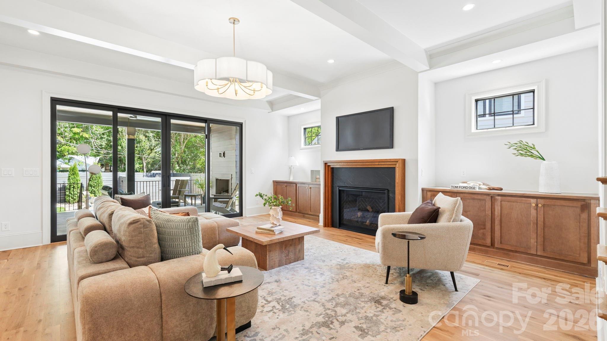 419 Lorna Street, Charlotte, NC - photo 6 of 49