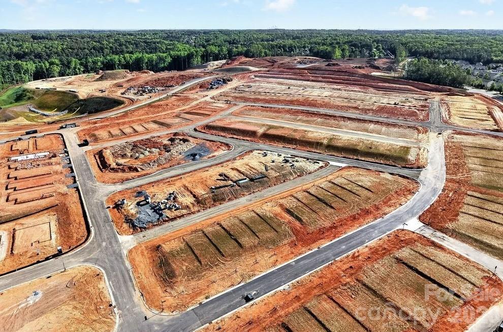 Photo 33 of 17118 Walker Wylie Drive, Charlotte, NC