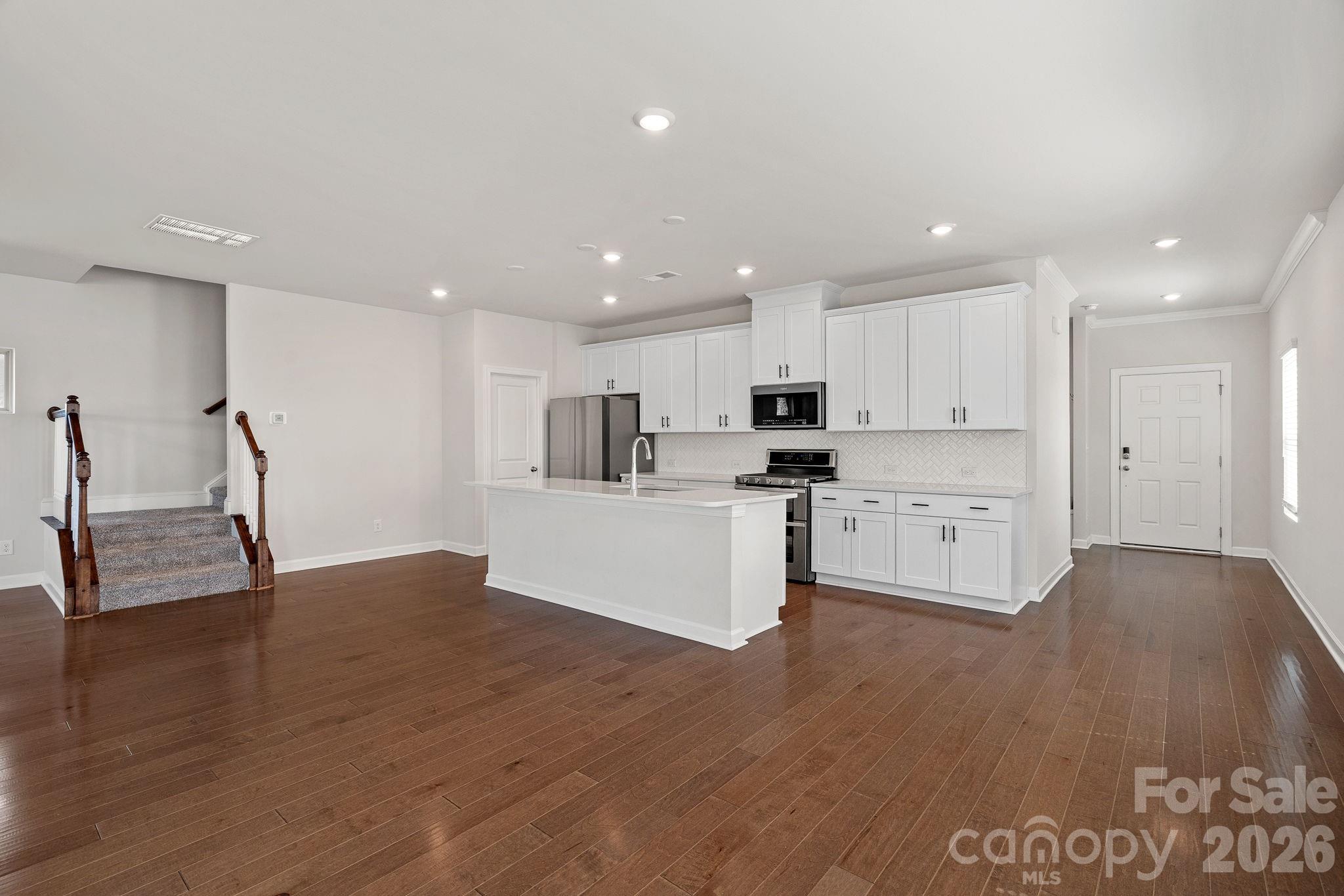 Photo 6 of 11935 Red Leaf Drive, Charlotte, NC