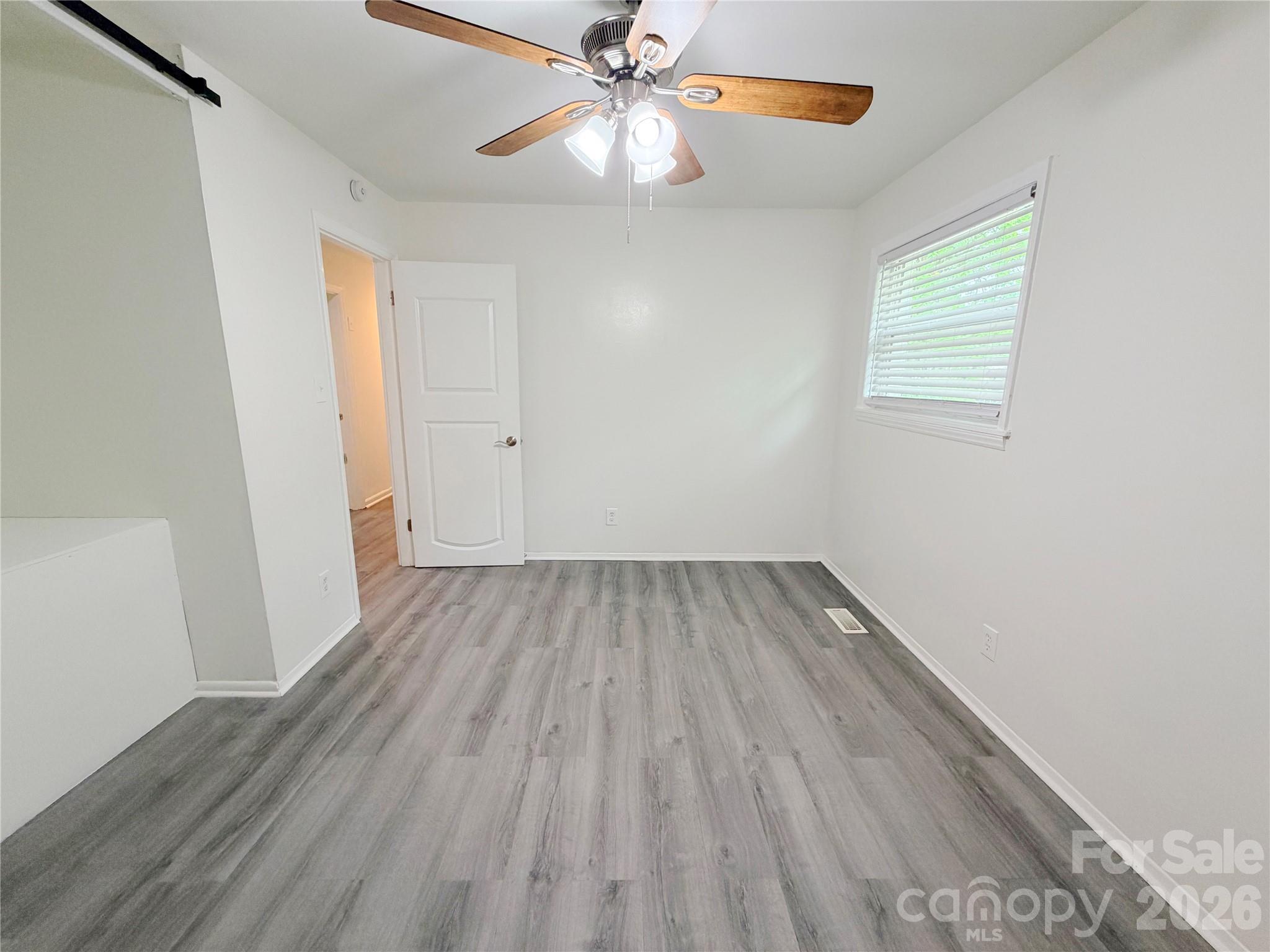 9209 Edgevale Drive, Charlotte, NC - photo 27 of 34