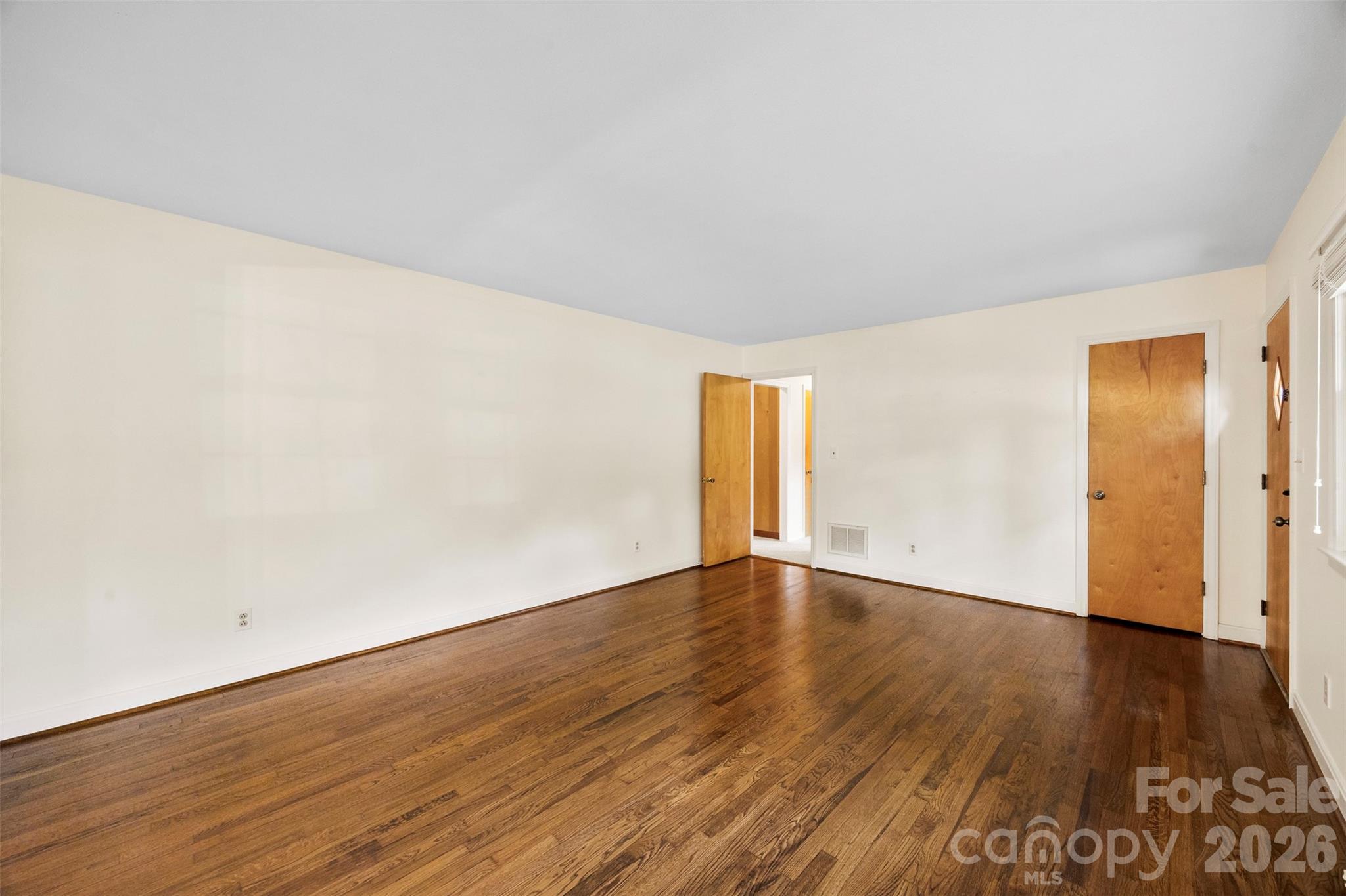 Photo 4 of 3342 Gardner Park Drive, Gastonia, NC