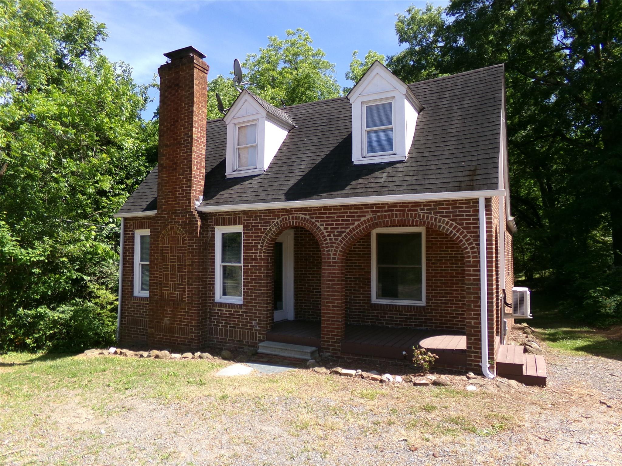 1014 E Main Street, Albemarle, NC - photo 1 of 24