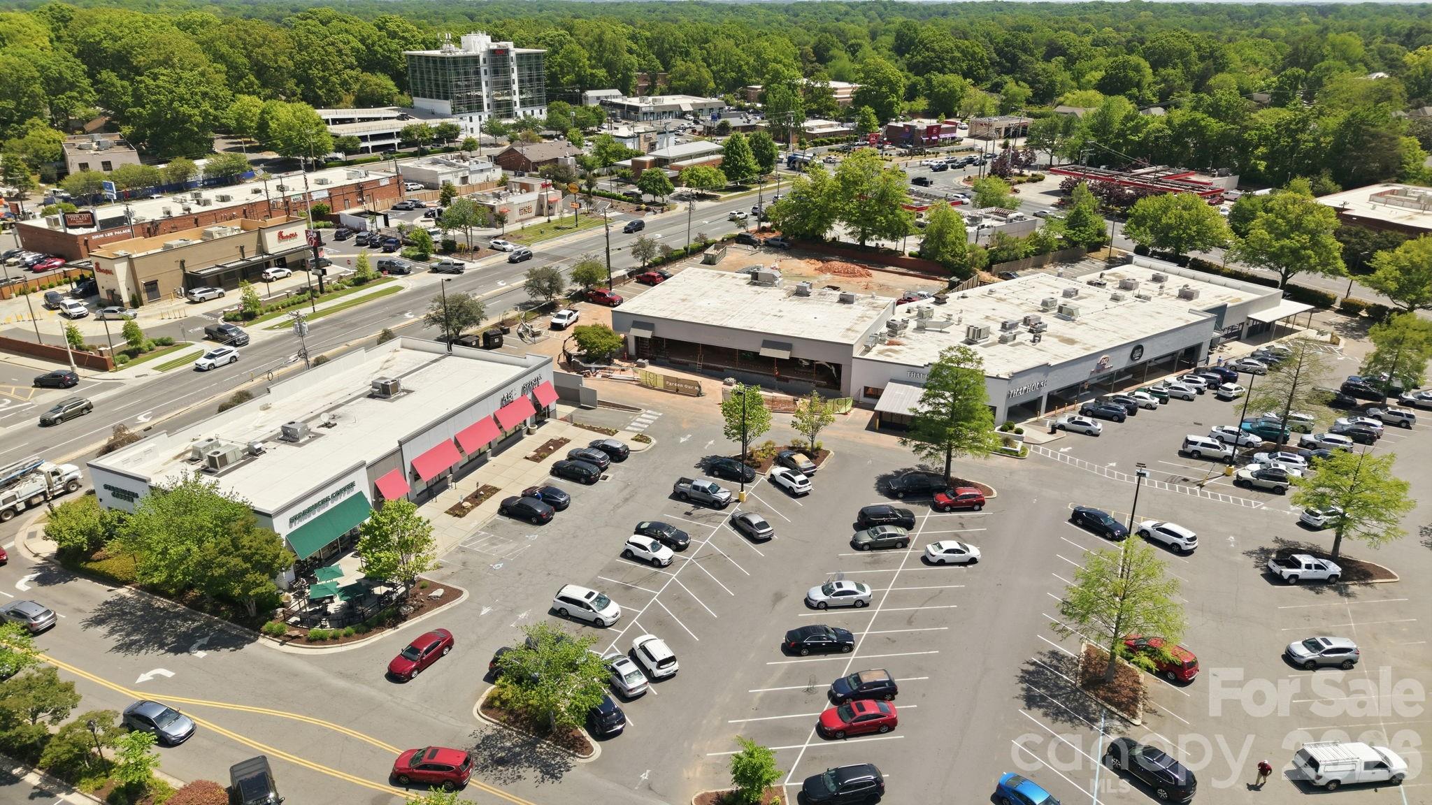 Photo 19 of 4500 Woodlark Lane, Charlotte, NC