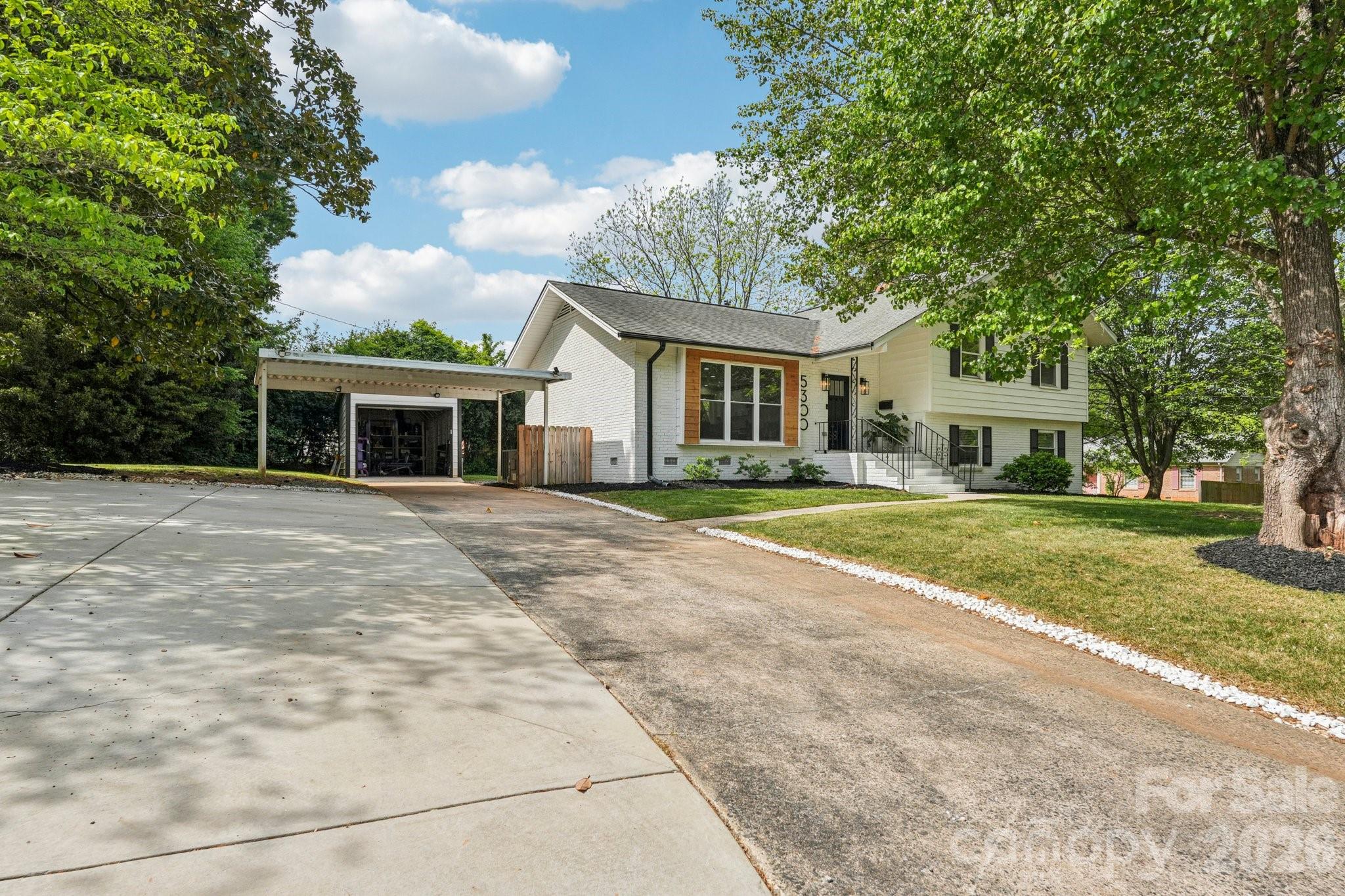 5300 Cheval Place, Charlotte, NC - photo 36 of 39