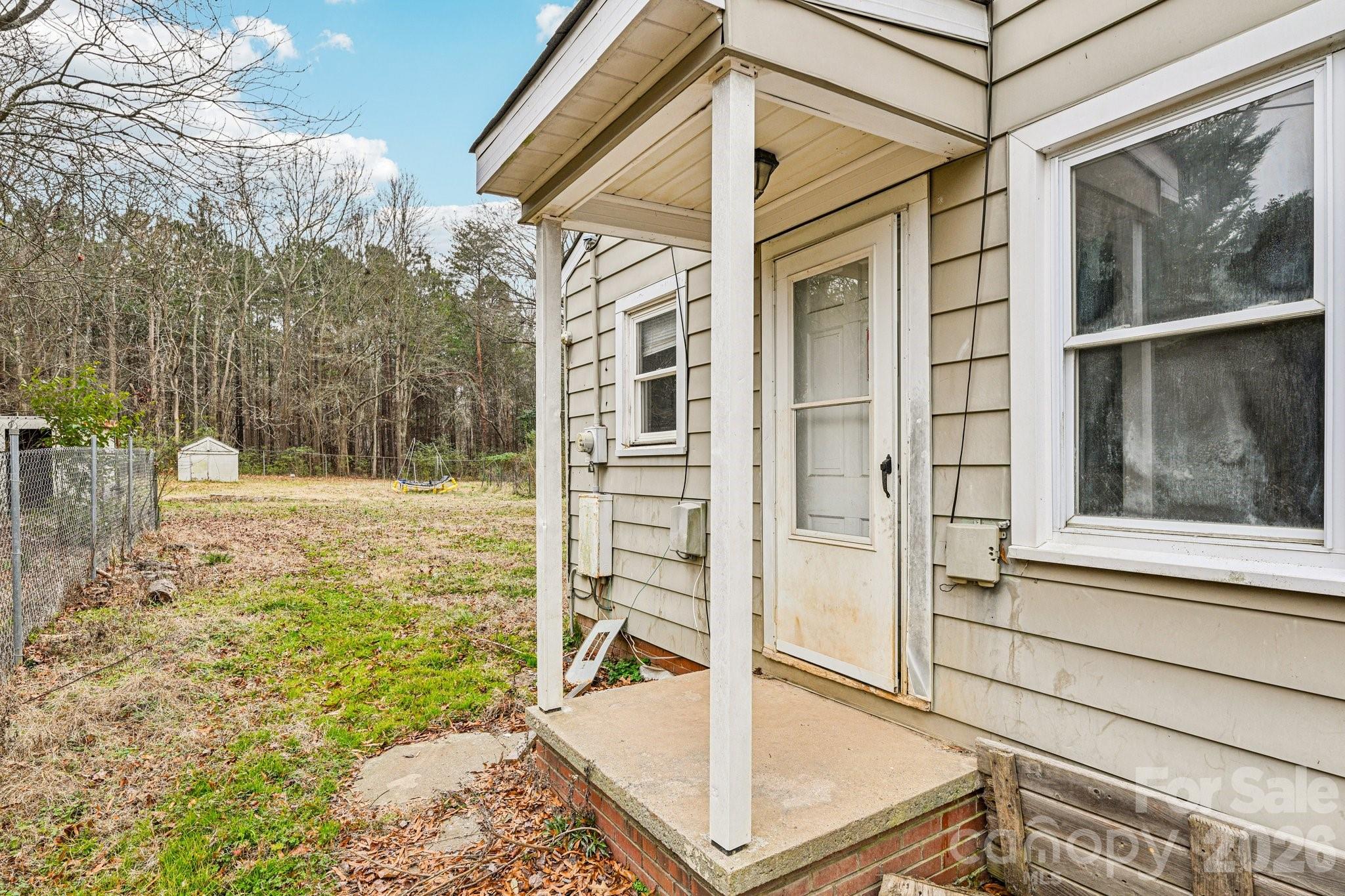 607 Westway Drive, Gastonia, NC - photo 2 of 40