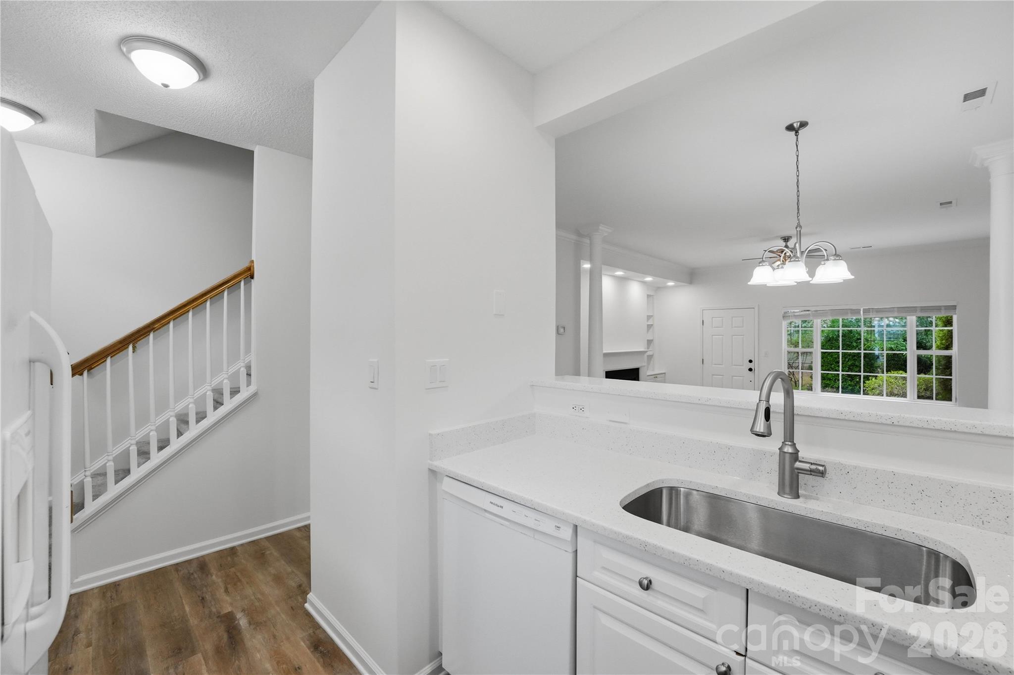 Photo 8 of 11544 Savannah Creek Drive, Charlotte, NC