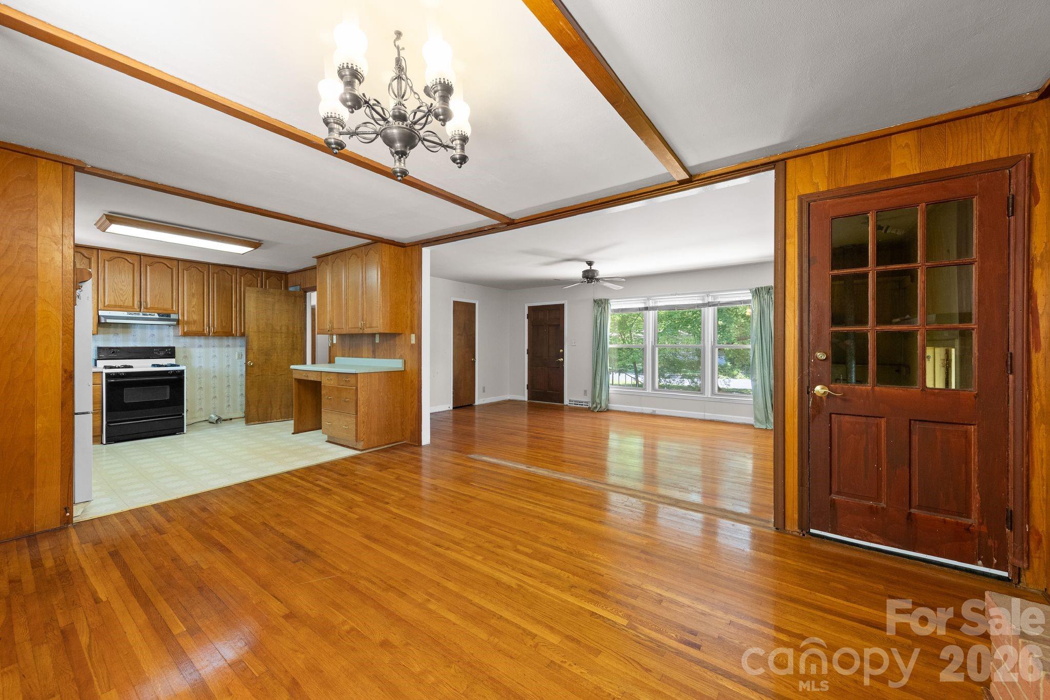 Photo 13 of 3137 Frederick Place, Charlotte, NC