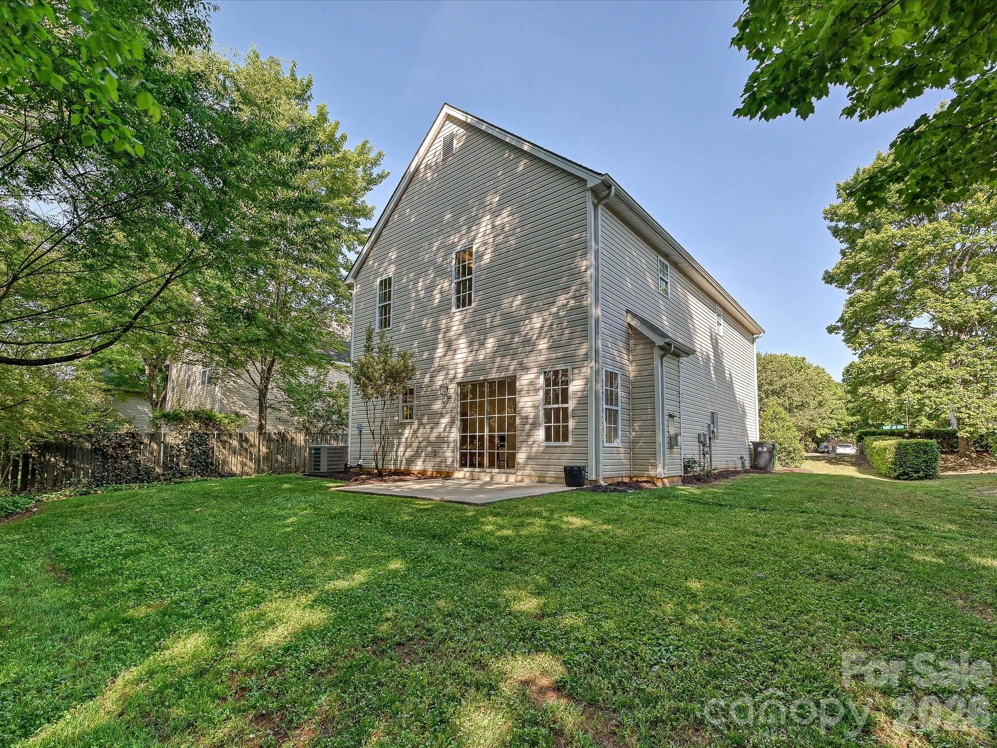 Photo 34 of 9132 Royal Highlands Court, Charlotte, NC