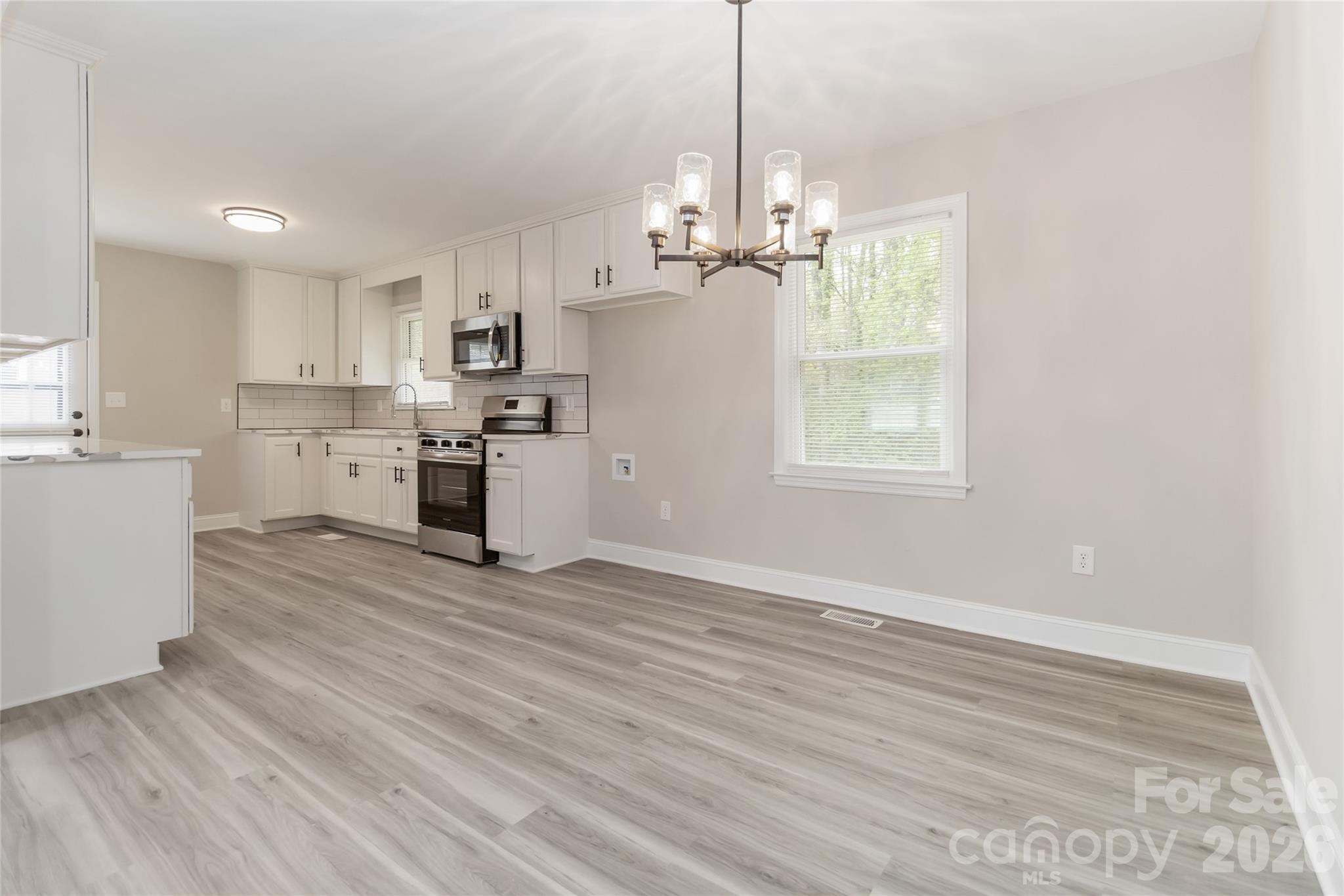 Photo 12 of 6726 Barrington Drive, Charlotte, NC