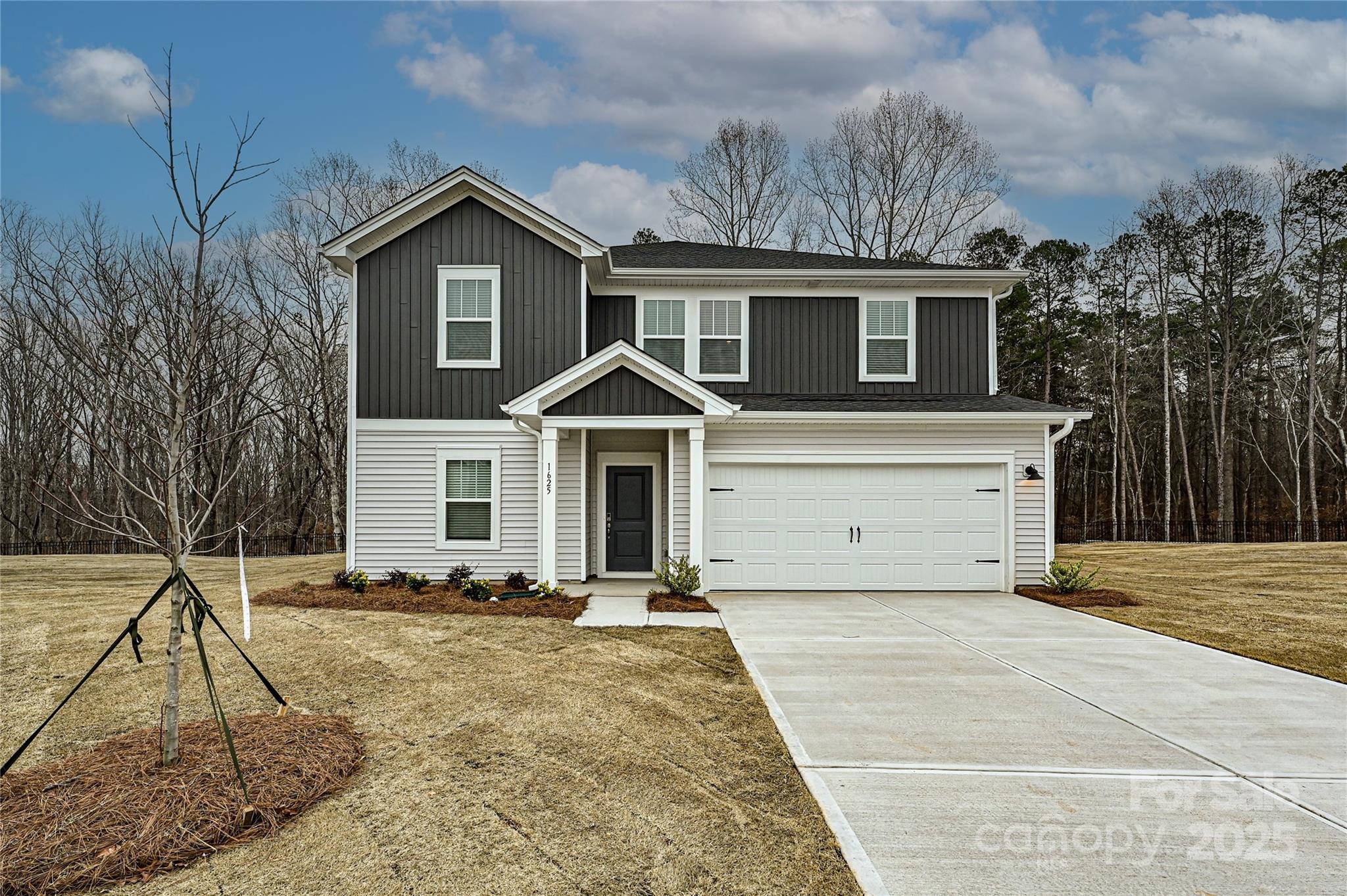 2101 Sunflower Circle, Newton, NC - photo 1 of 21