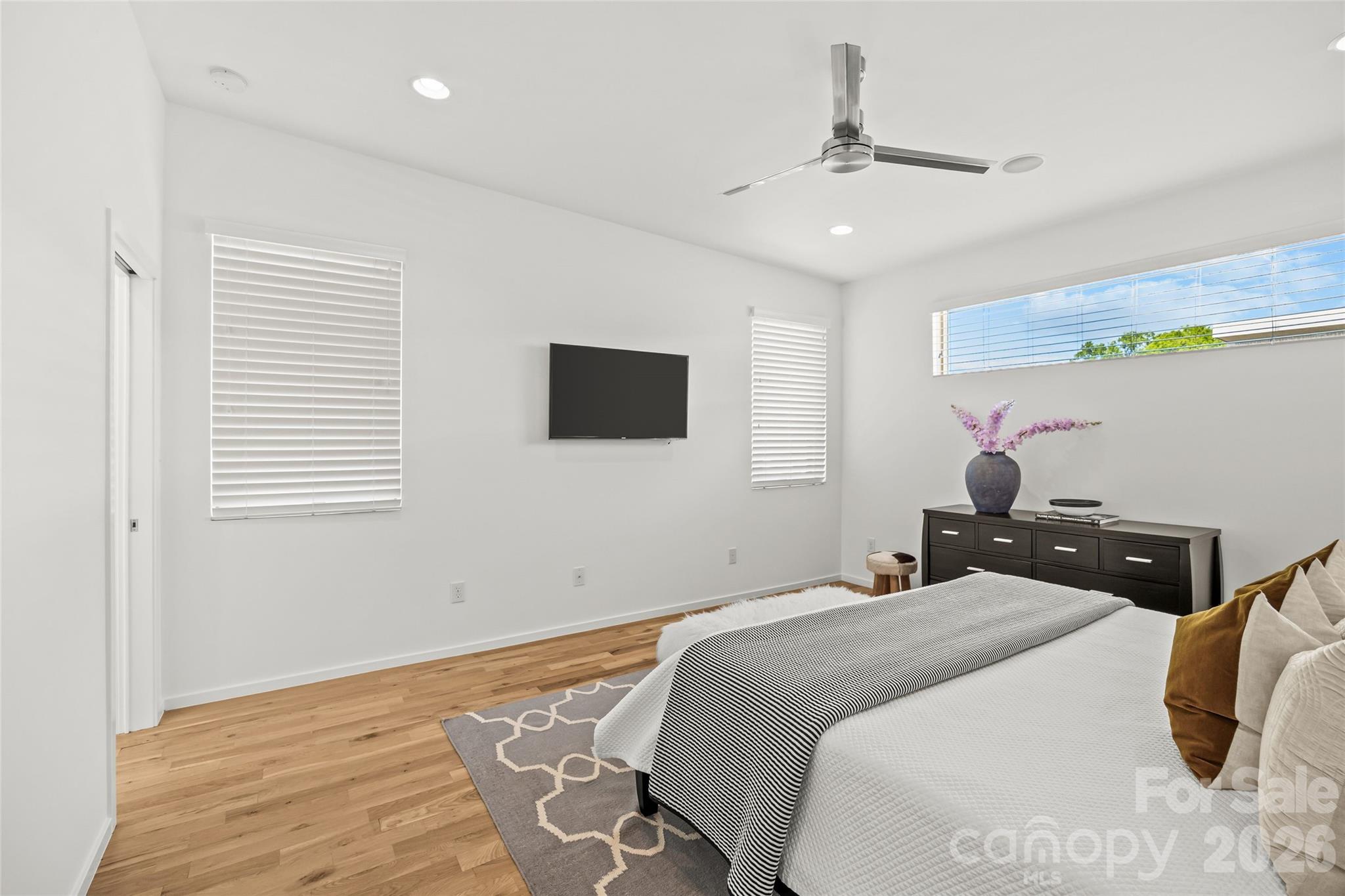 Photo 23 of 918 Greenleaf AvenueA, Charlotte, NC