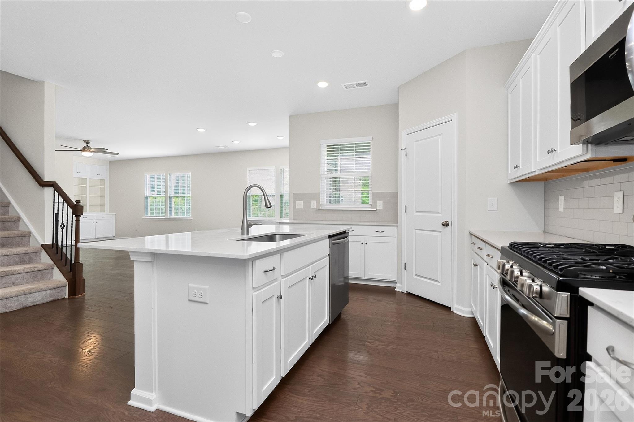 Home for sale at 17504 Terryglass Lane, Charlotte, NC — photo 9 of 44