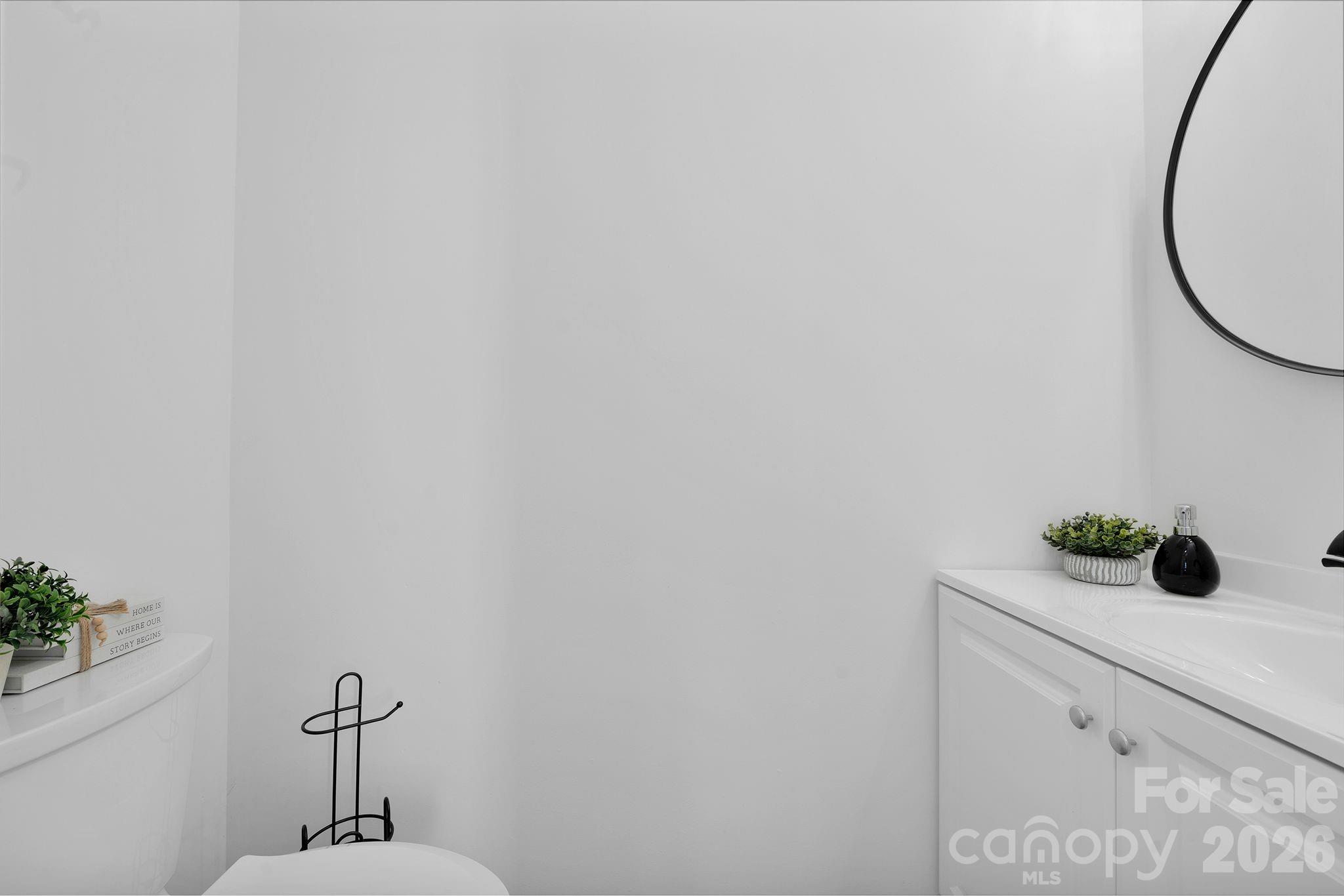 Photo 19 of 8131 Kings Creek Drive, Charlotte, NC