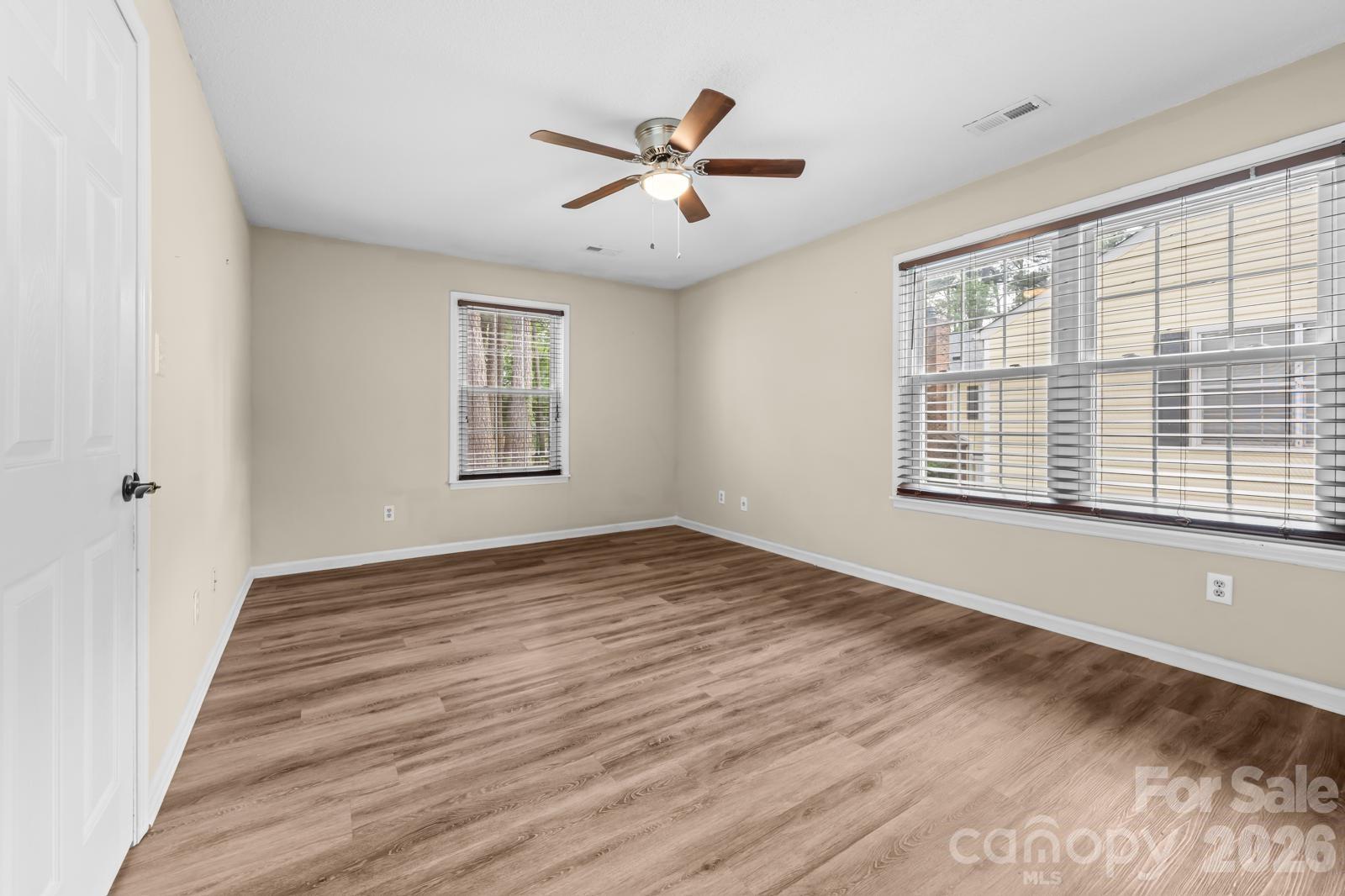 Photo 8 of 8521 Castle Pine Court, Charlotte, NC